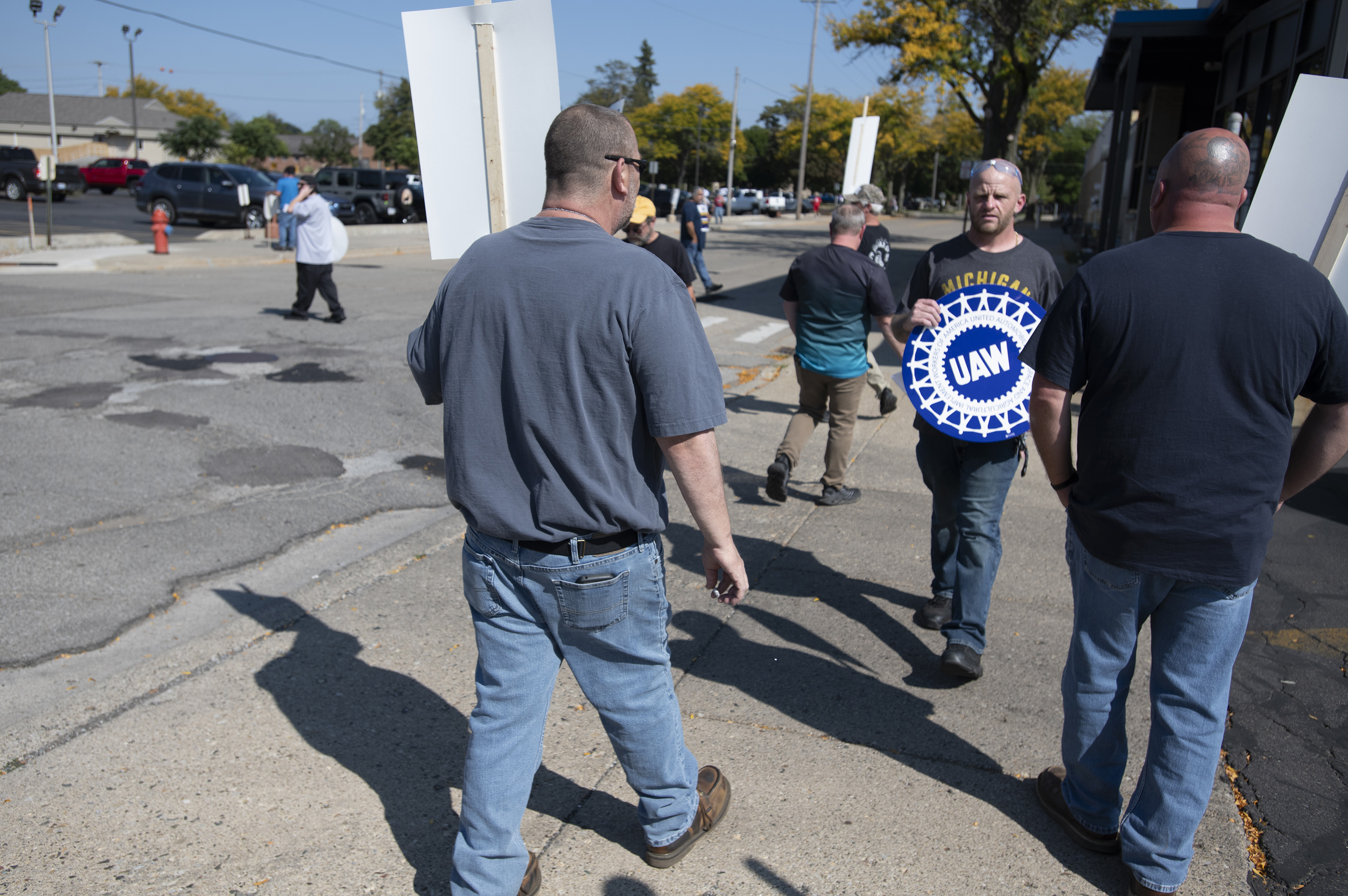 Workers from Eaton Aerospace in Jackson go on strike - mlive.com