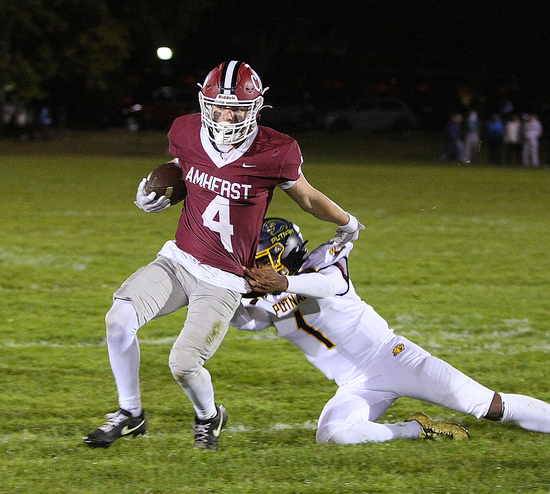 Putnam vs Amherst Football 10/10/25 - masslive.com