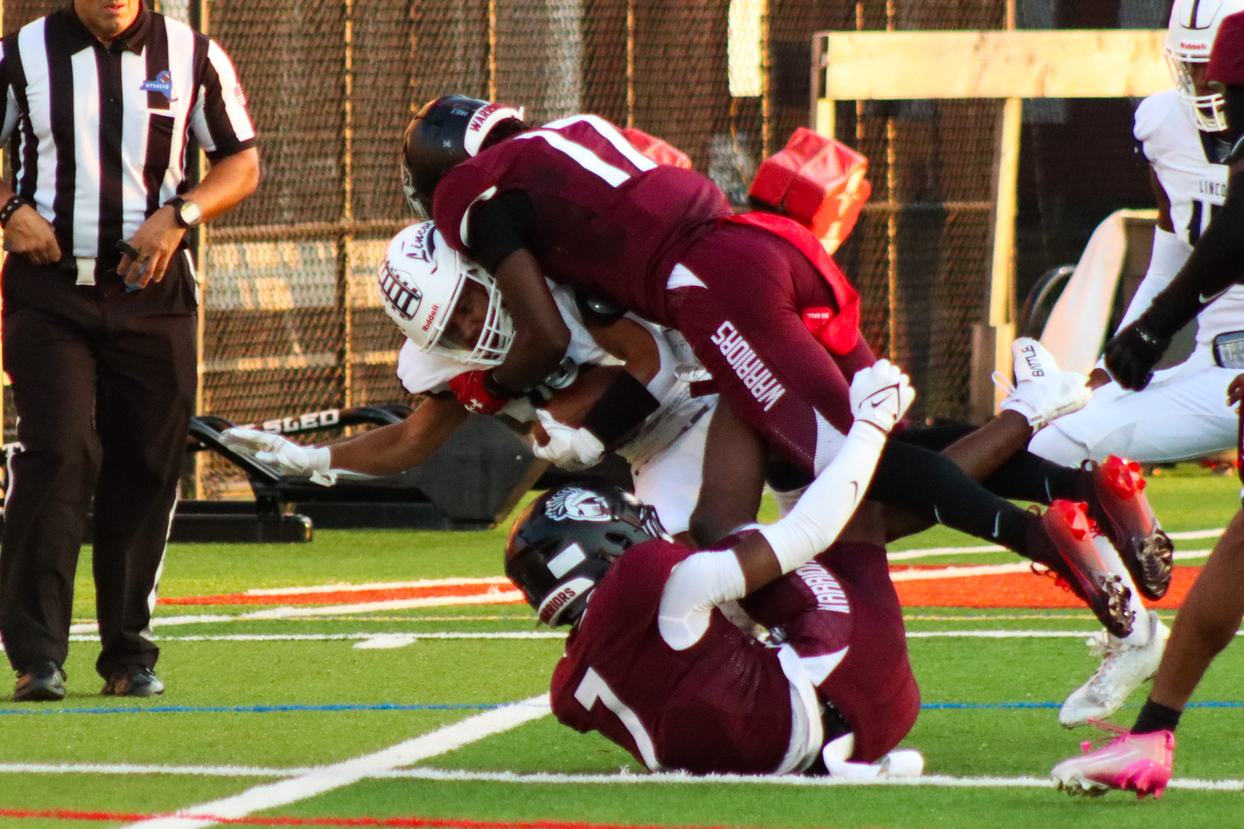 Curtis storms back in fourth quarter for 14-6 victory over Lincoln ...