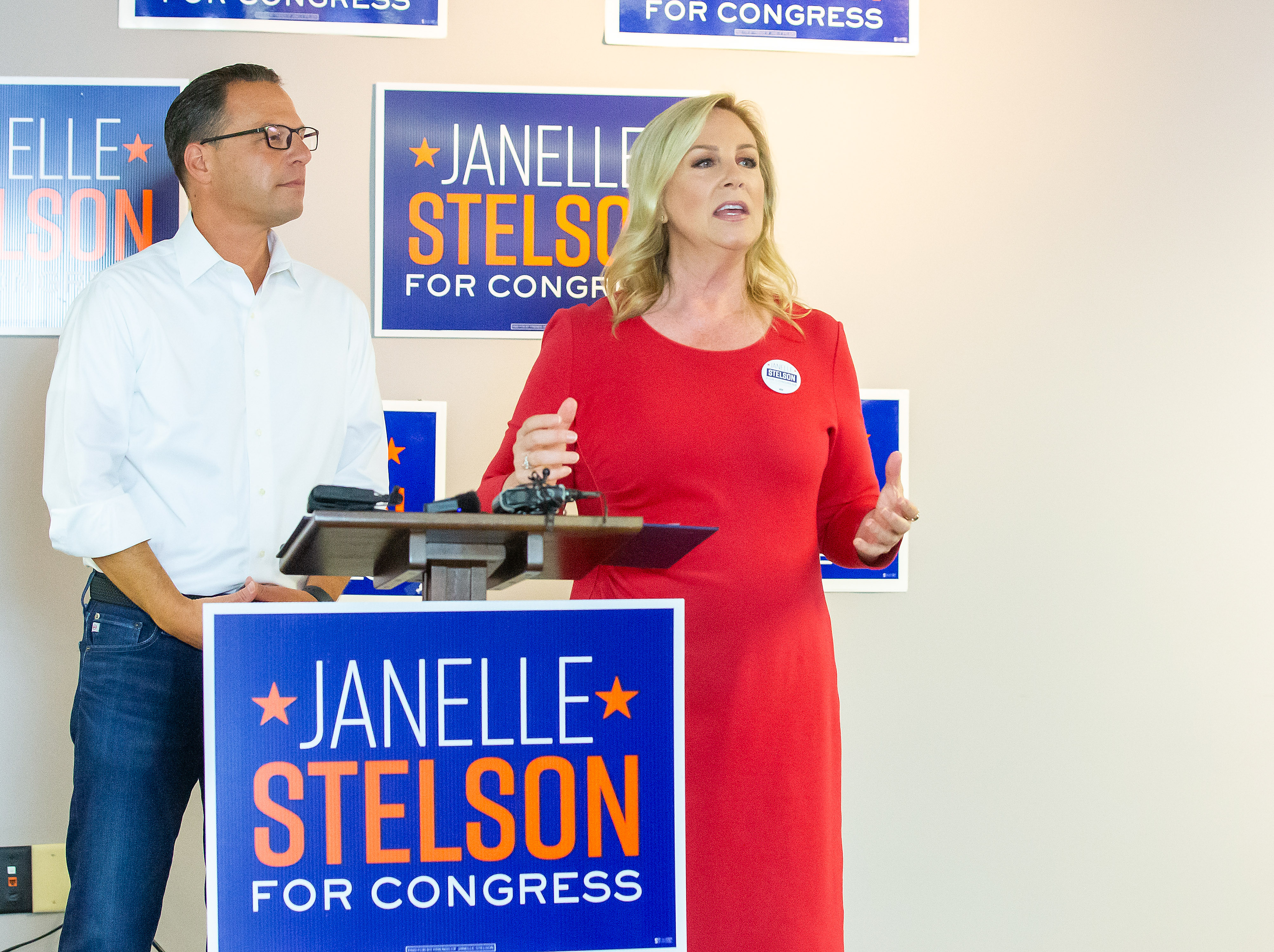 Governor Shapiro speaks at Janelle Stelson campaign event - pennlive.com