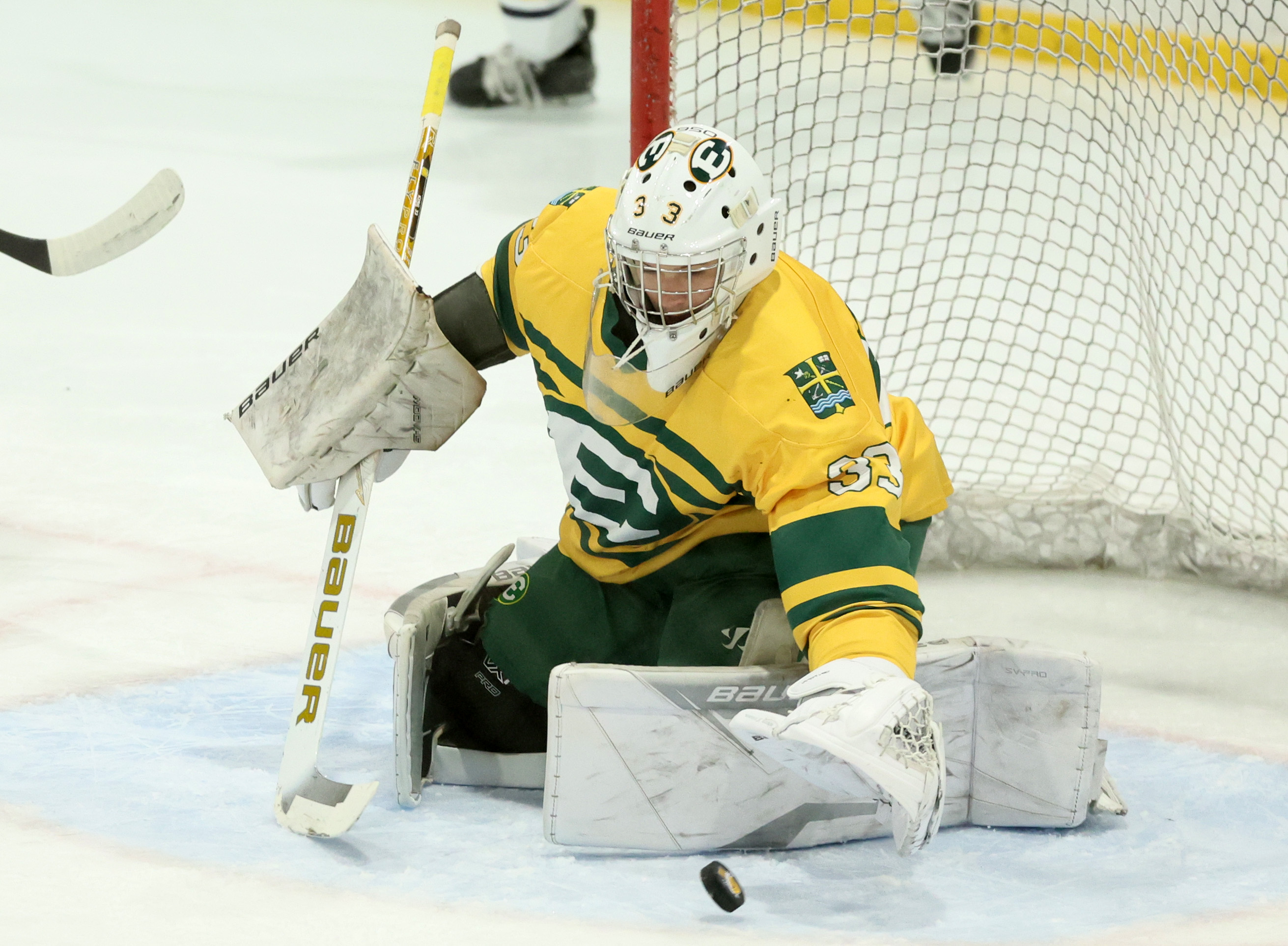 High school hockey: St. Edward vs. St. Ignatius, December 19, 2025 ...