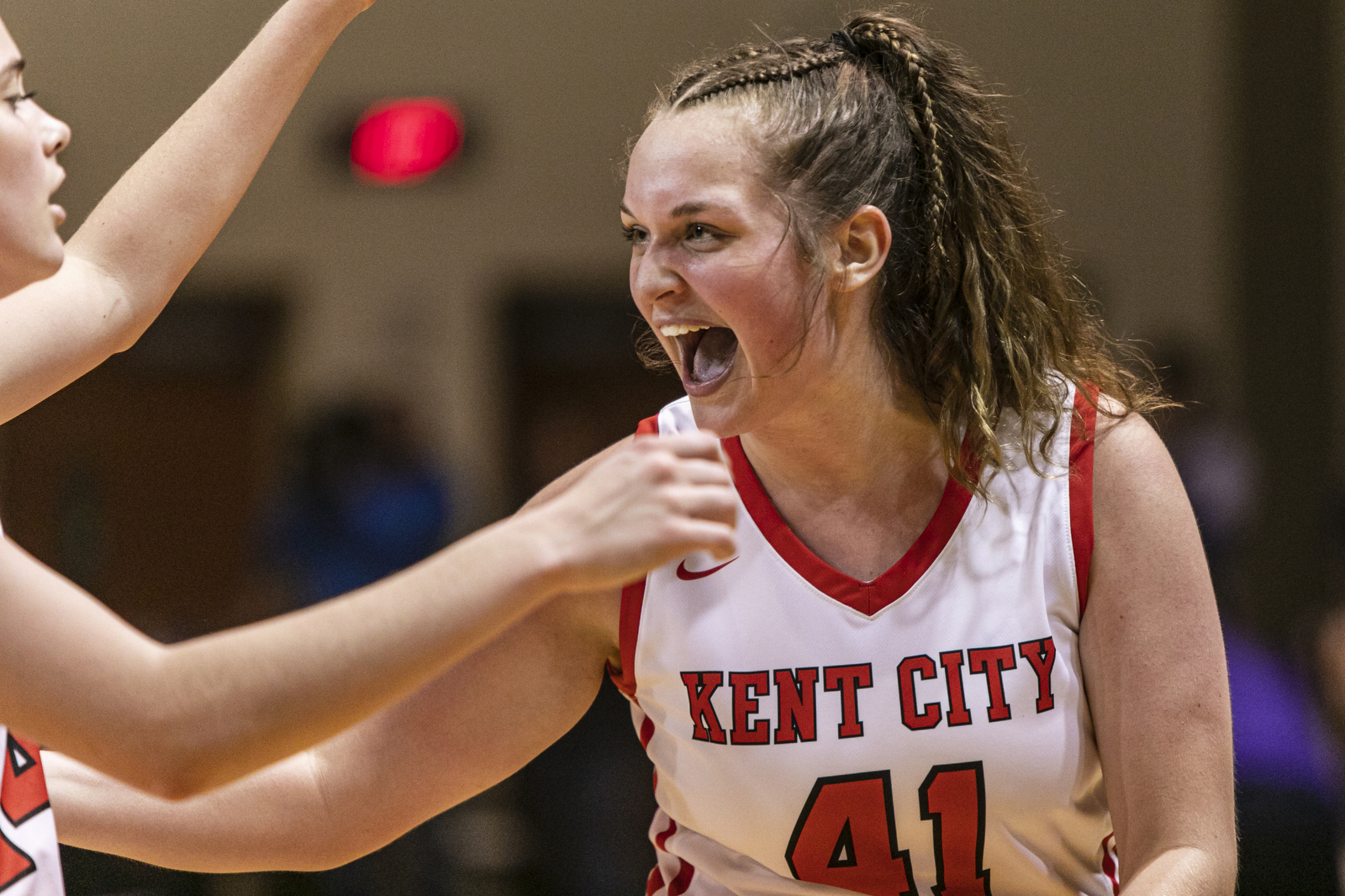 Kent City defeats Schoolcraft in the girls basketball division 3 state ...