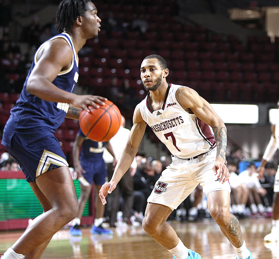 UMass Men's Basketball vs George Washington 1/22/25 - masslive.com