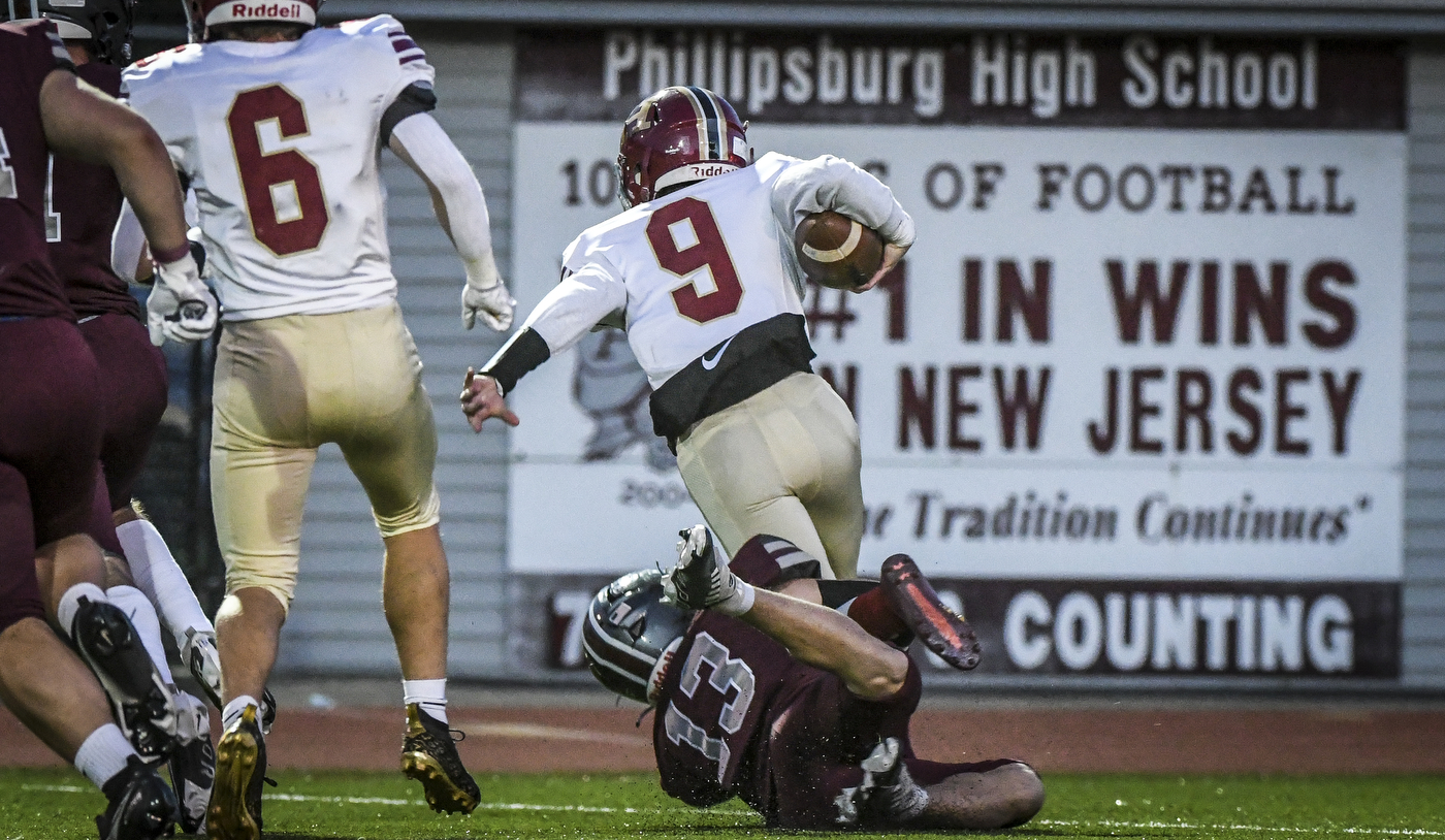 Phillipsburg football hosts Hillsborough, Sept. 23, 2022 ...