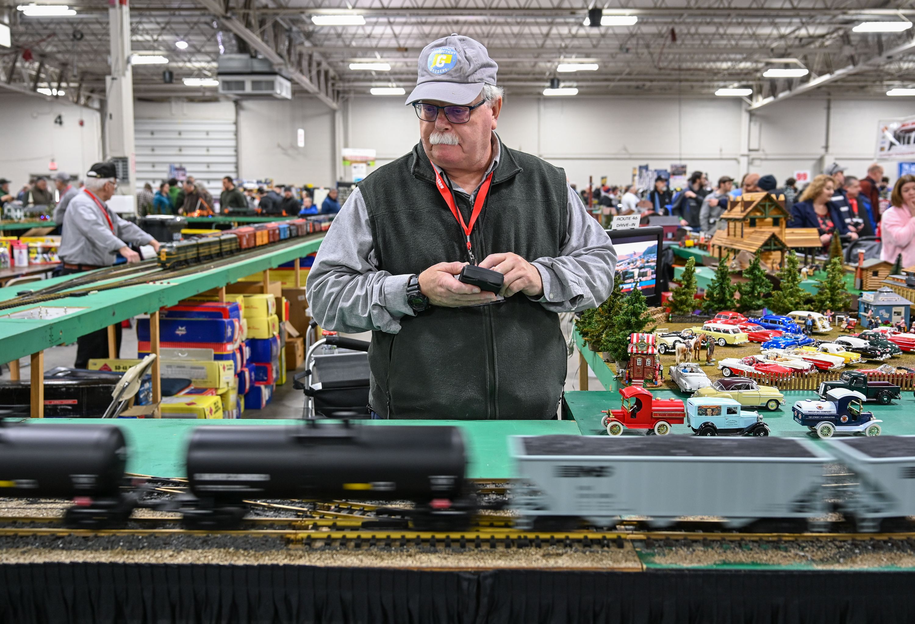 Train fans from near, far attend Railroad Hobby Show in West ...