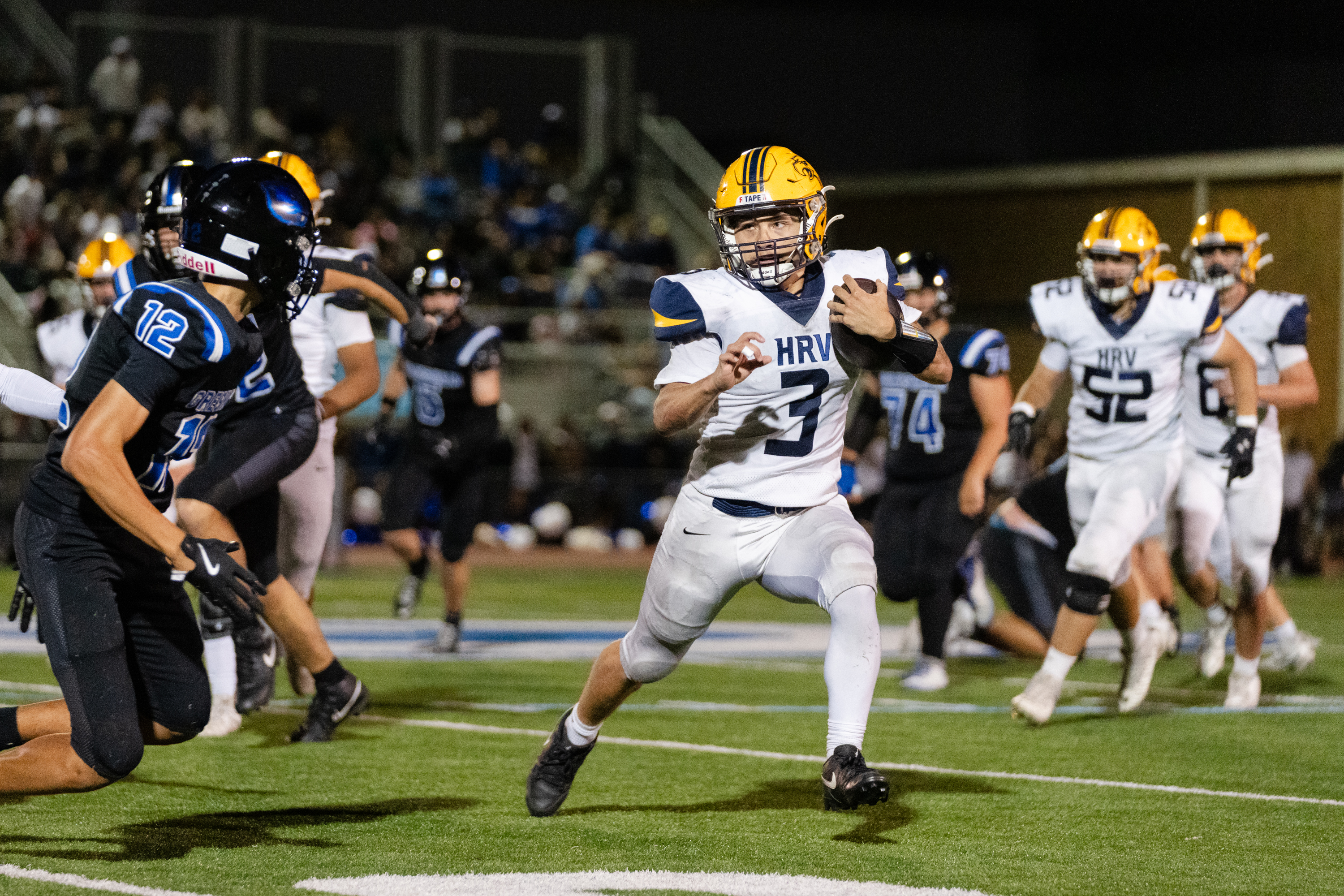 Oregon high school football: Gresham Gophers vs. Hood River Valley ...