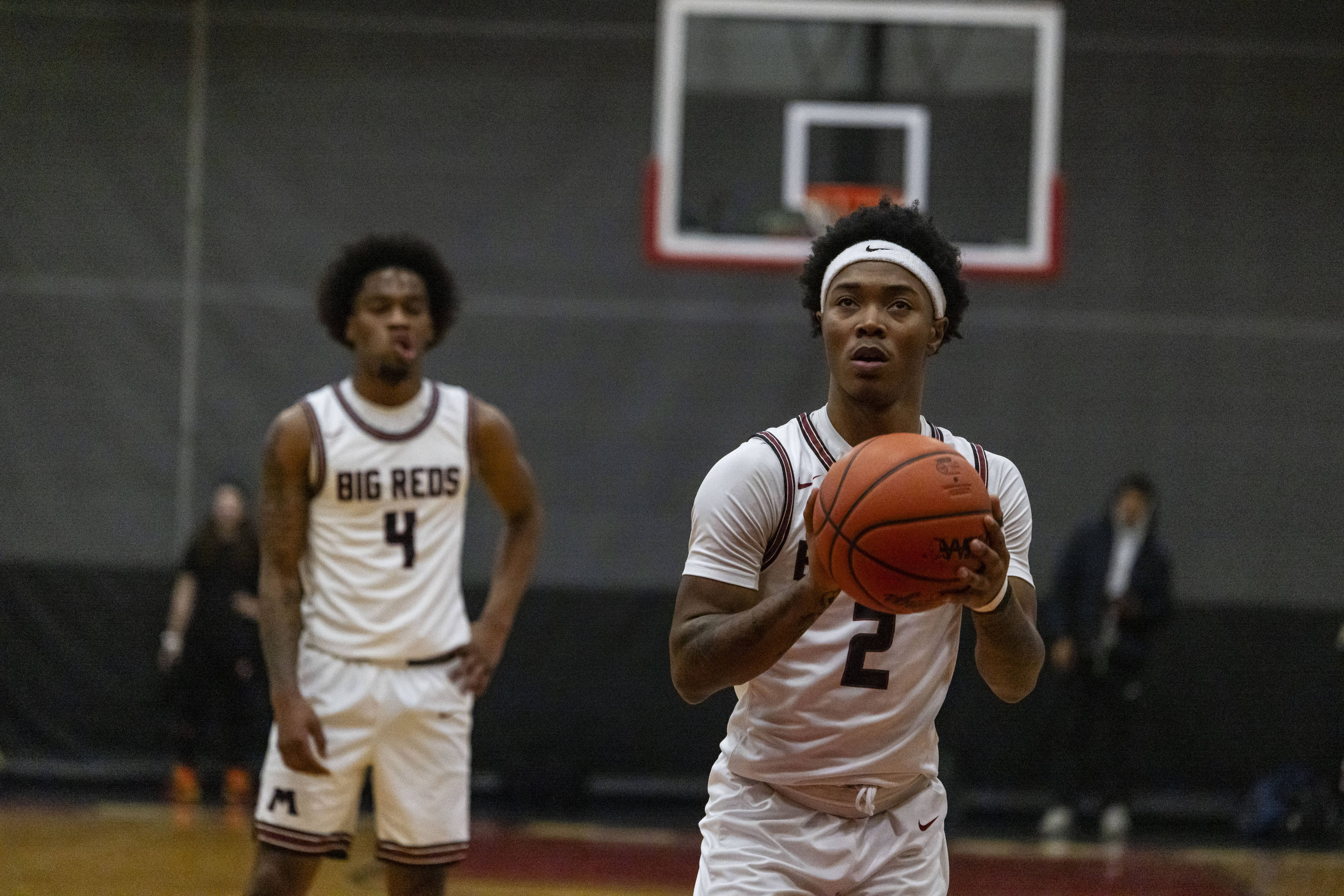 Muskegon vs. Bloomfield Hills Brother Rice in East Kentwood's ...