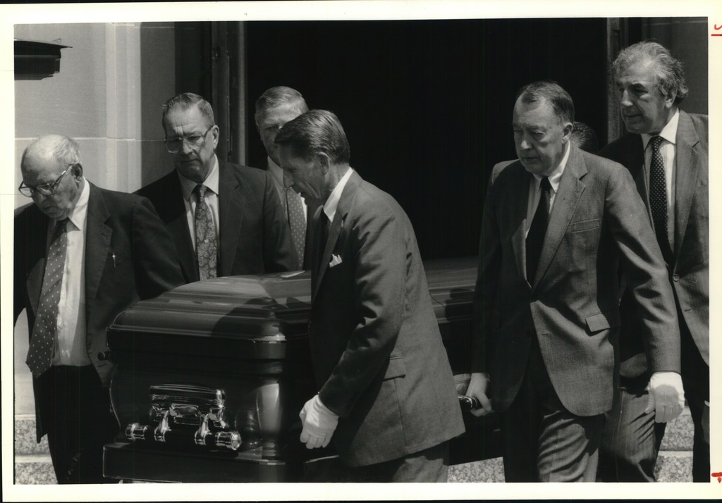 Hall-of-Famer Larry Costello in his later years - syracuse.com