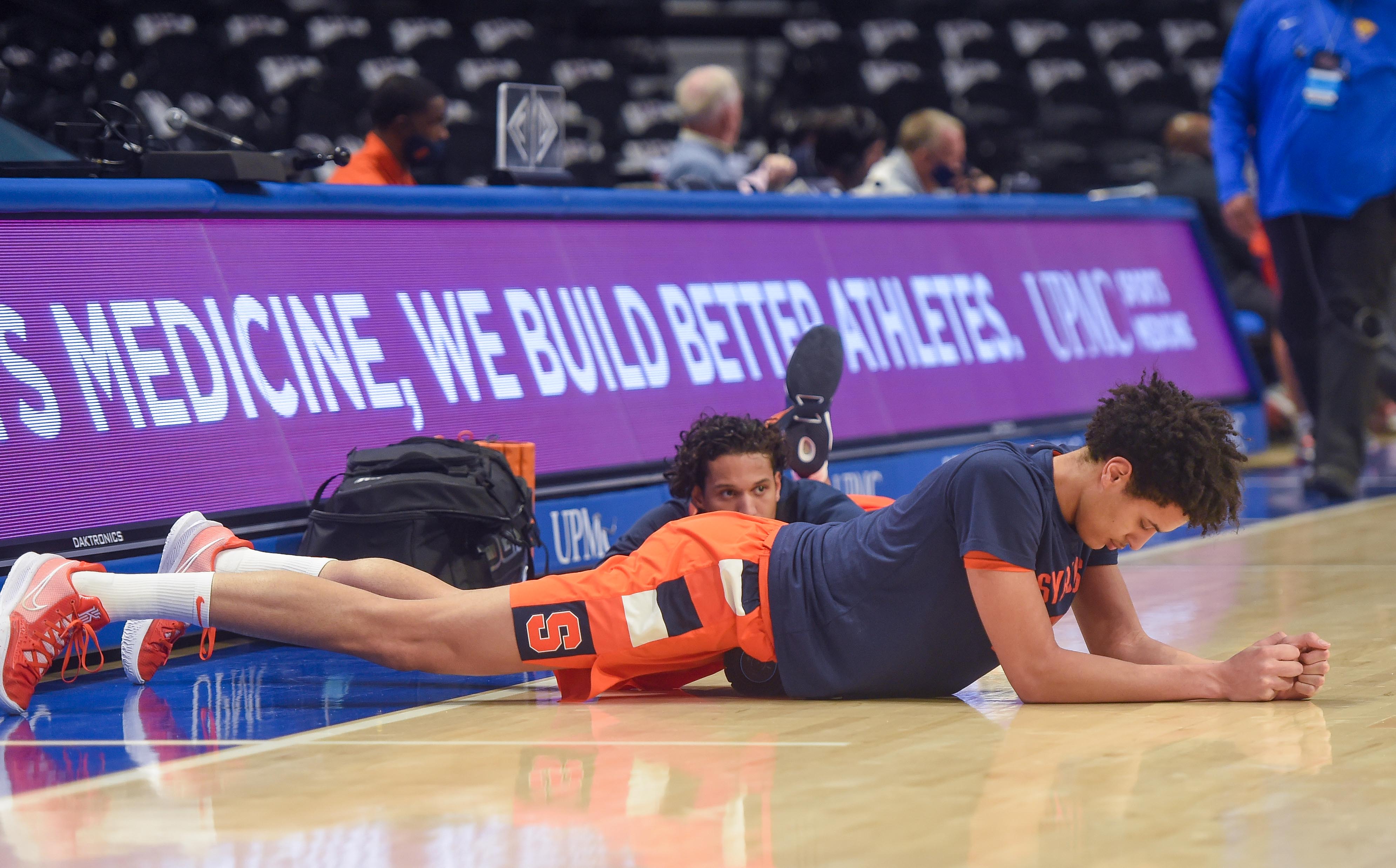Syracuse Orange basketball takes on the University of Pittsburgh ...