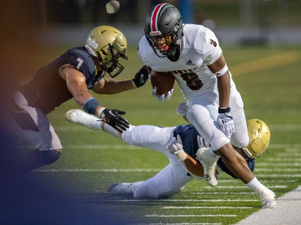 Imhotep defeats Bishop McDevitt 19-14 in Chambersburg Peach Bowl ...