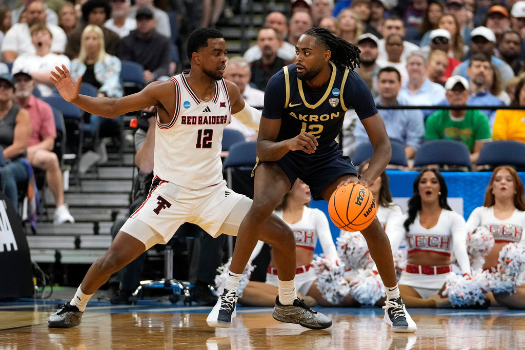 Akron Zips vs. Texas Tech in NCAA men's basketball tournament, March 20 ...