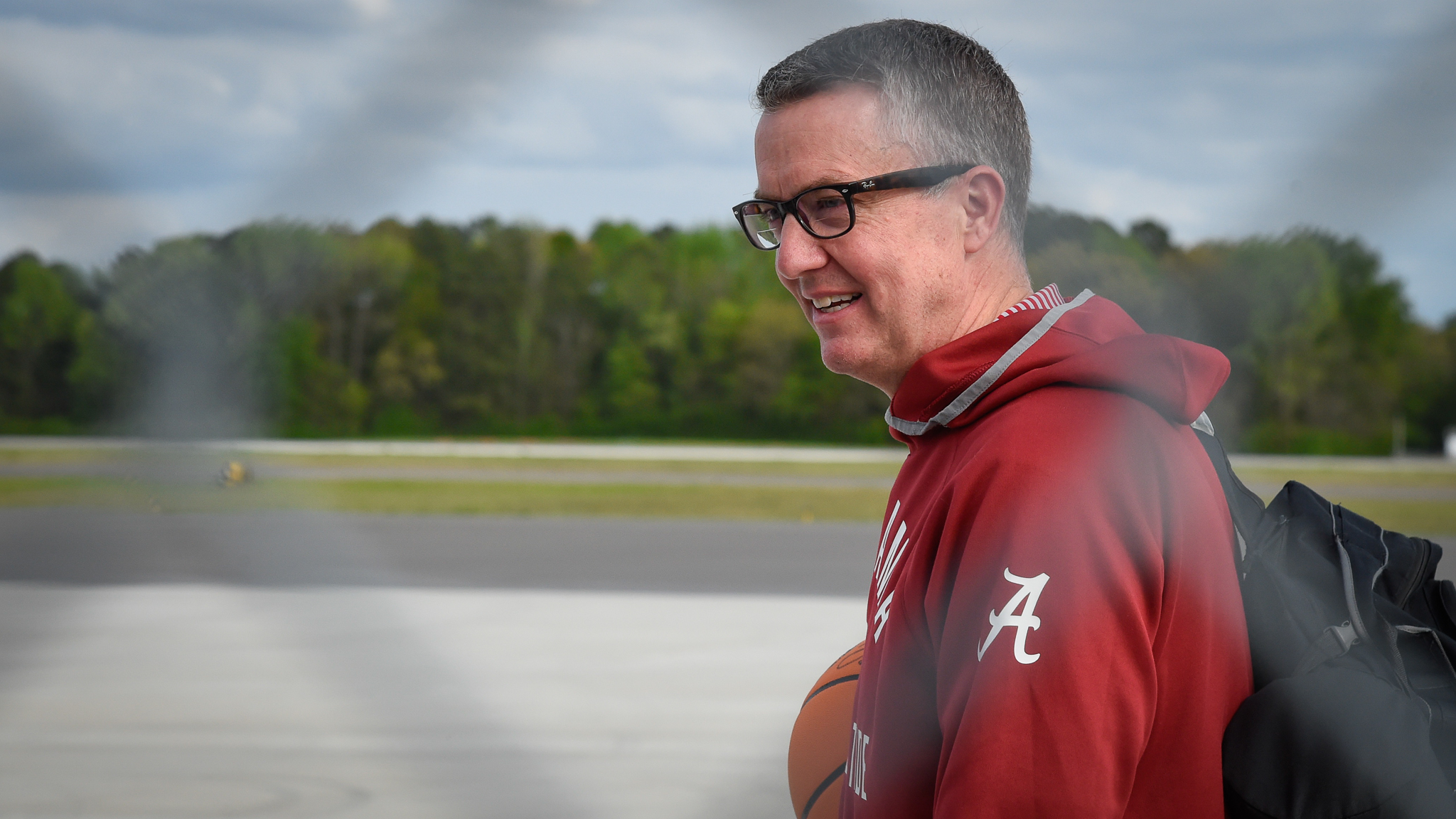 Alabama Fans Final Four Airport 2024 - al.com