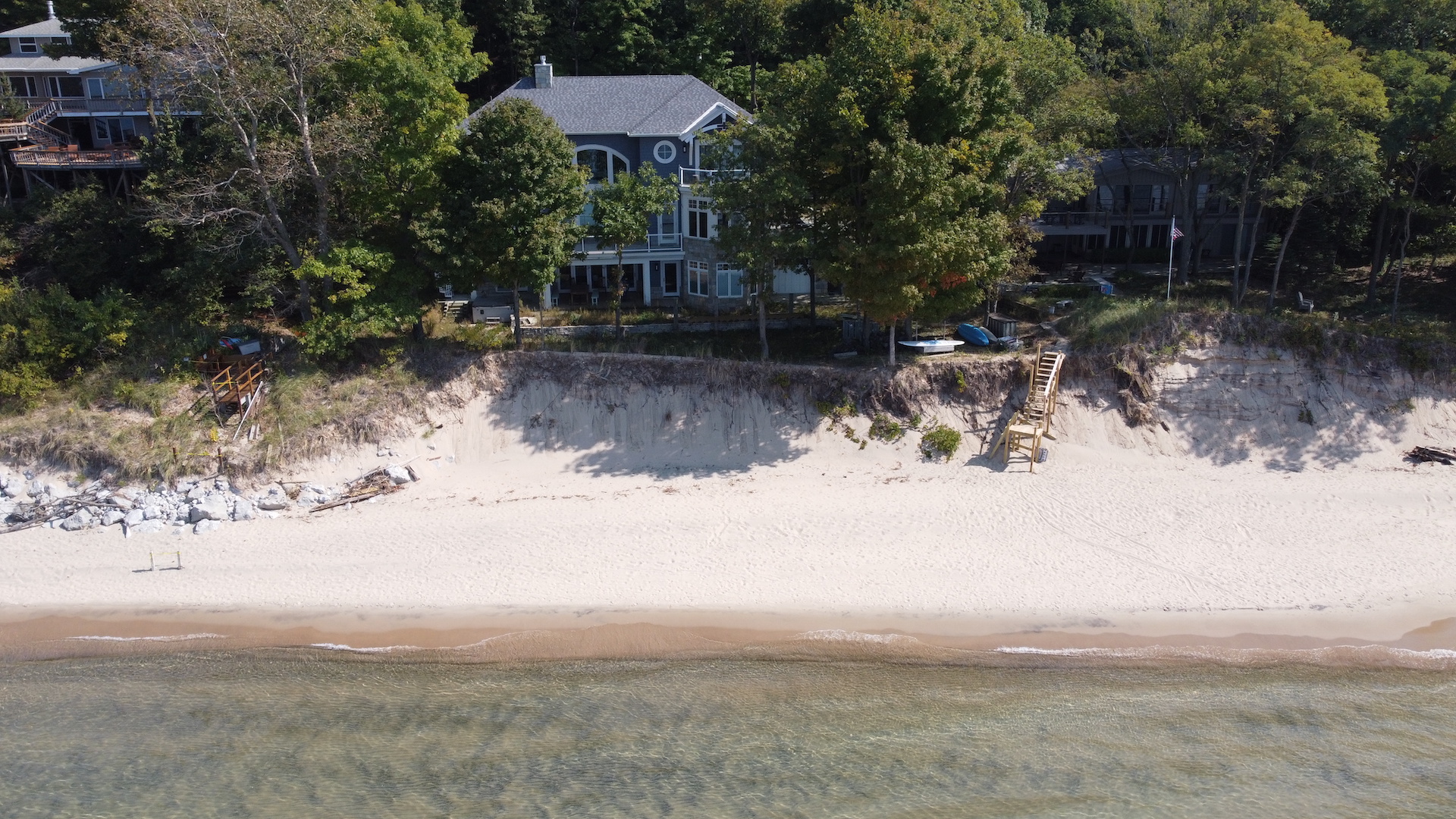 Beach armor plans rile Lake Michigan town - mlive.com