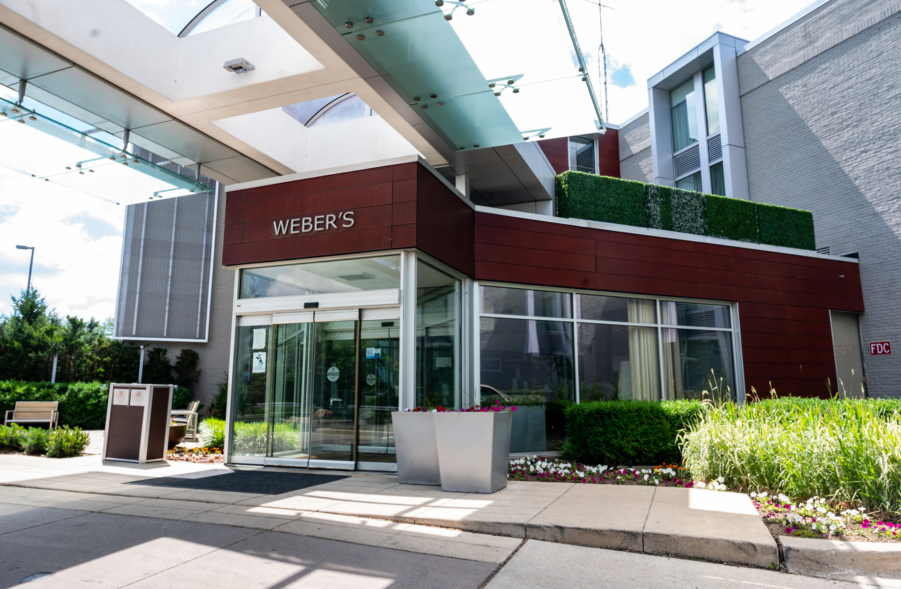 Weber's hotel and restaurant perserveres through pandemic - mlive.com