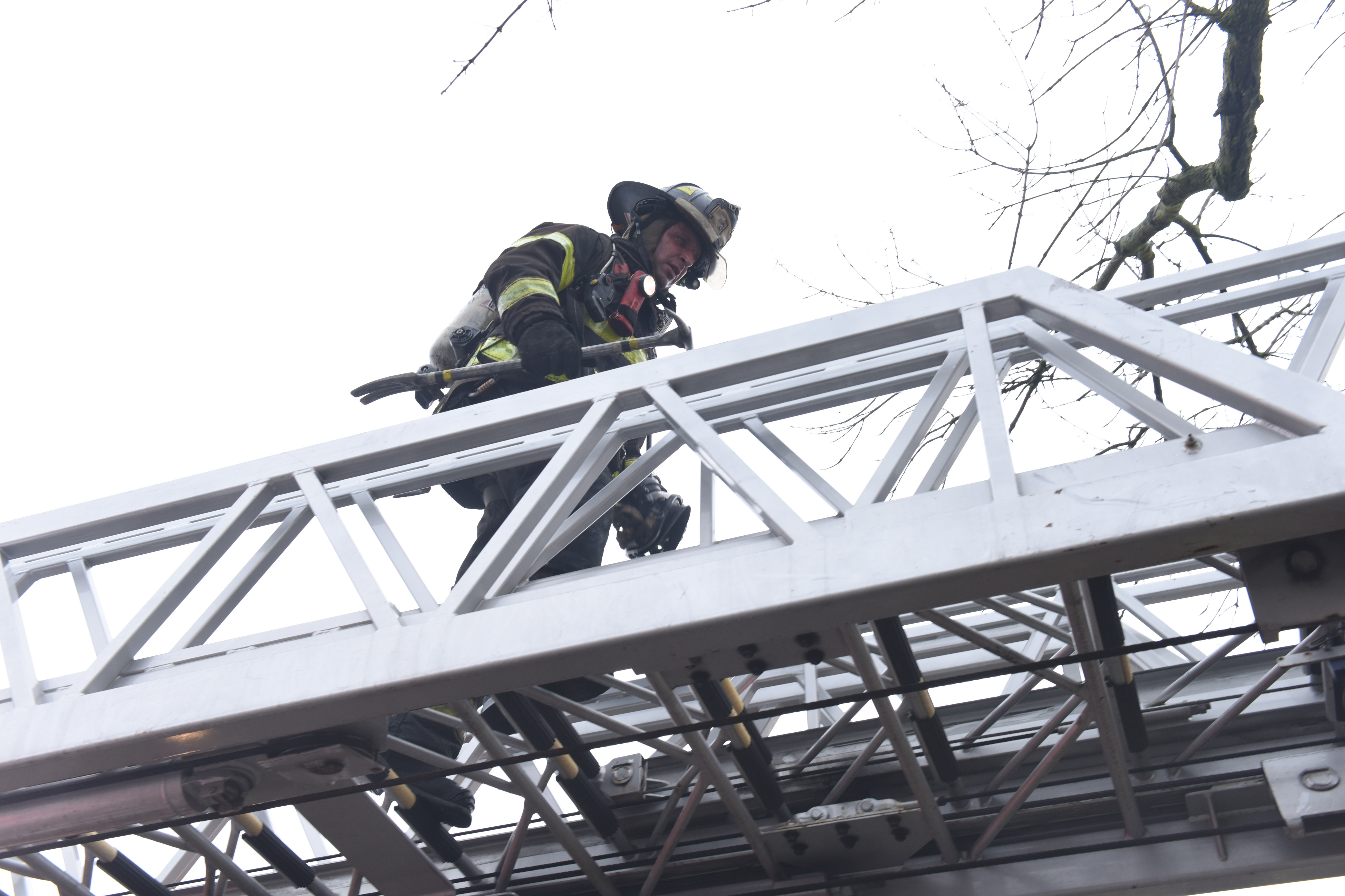 FDNY responds to massive house fire in Staten Island’s Annadale section ...