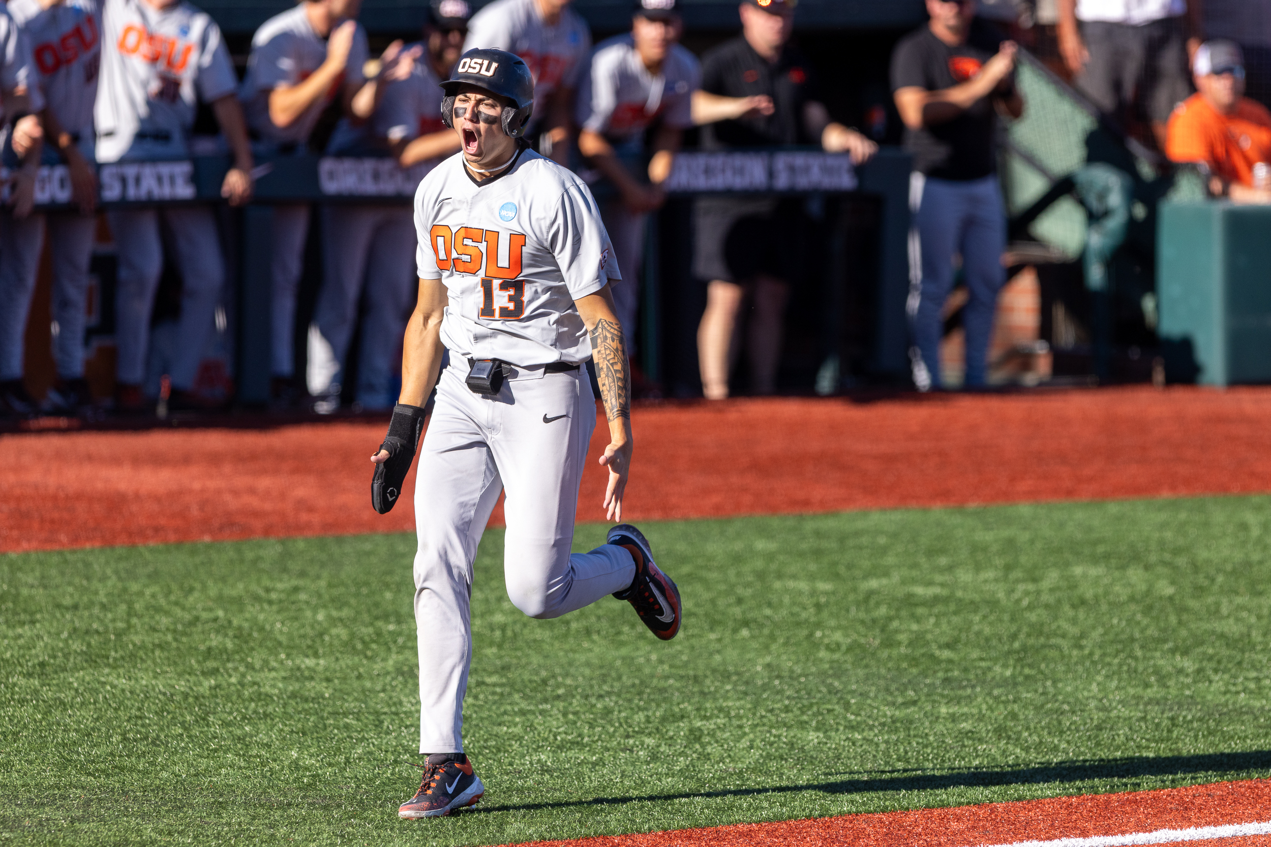 Oregon State Beavers baseball vs. Florida State in Corvallis Super ...