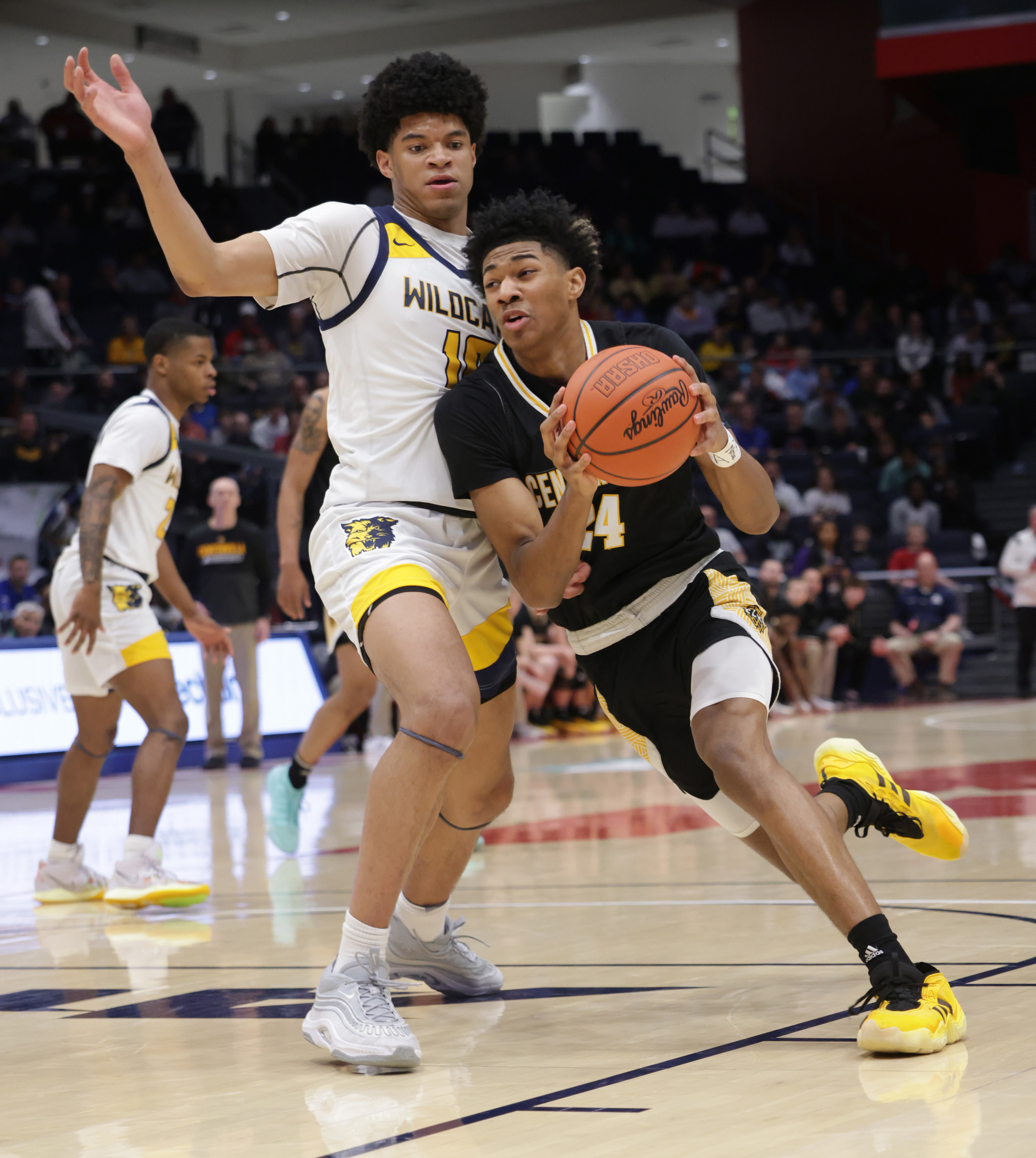 Div I Basketball Finals, St. Ignatius vs Centerville - cleveland.com