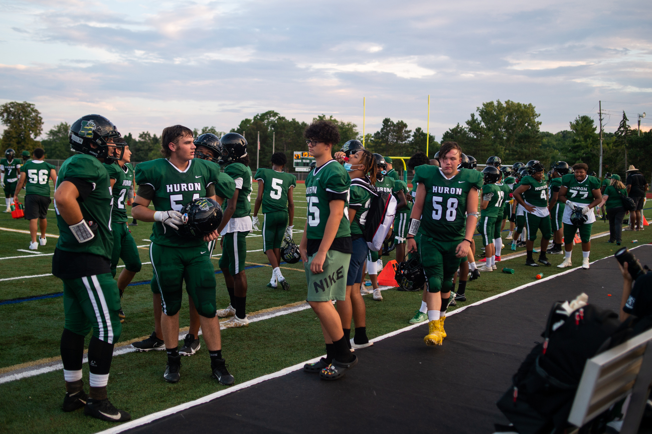 Ann Arbor Huron vs. Detroit Southeastern high school football - mlive.com