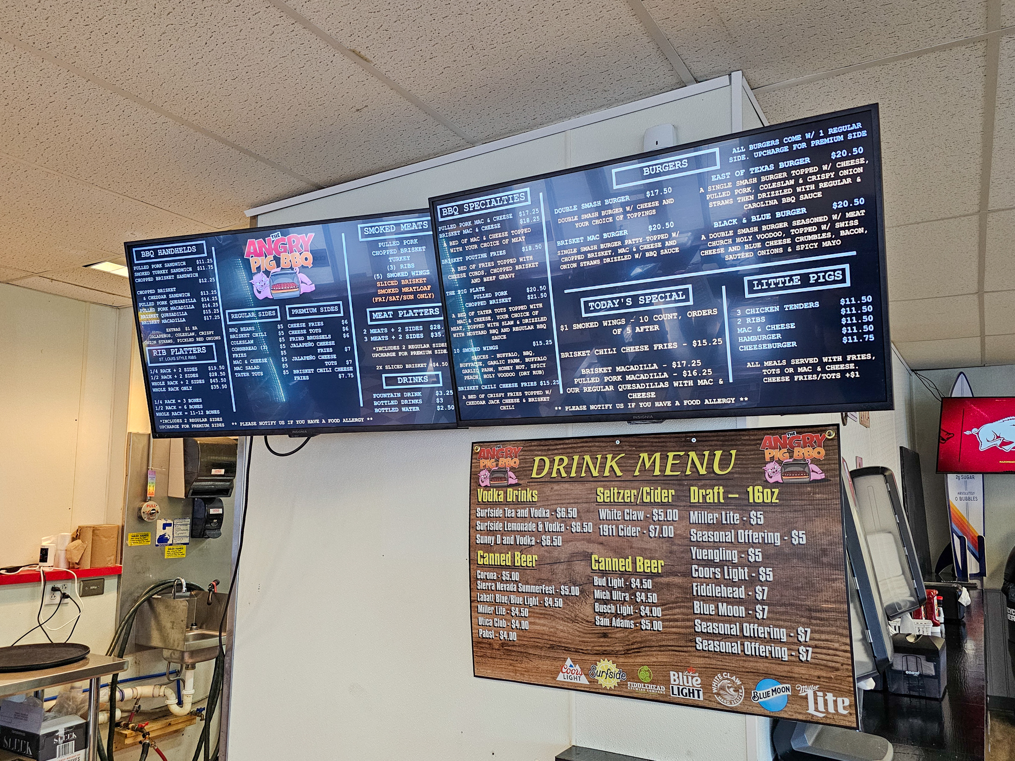 Dining Out: Angry Pig BBQ in Lysander - syracuse.com