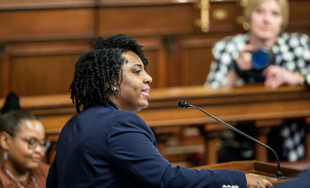 Gov. Shapiro meets with new Pa House Speaker Joanna McClinton ...