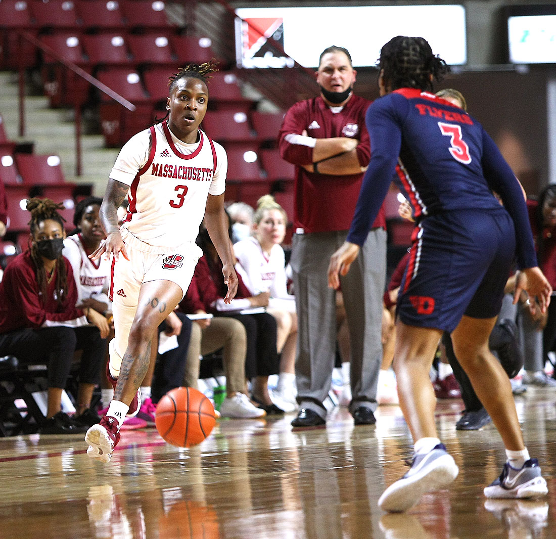 UMass Women's Basketball vs Dayton 1/19/22 - masslive.com