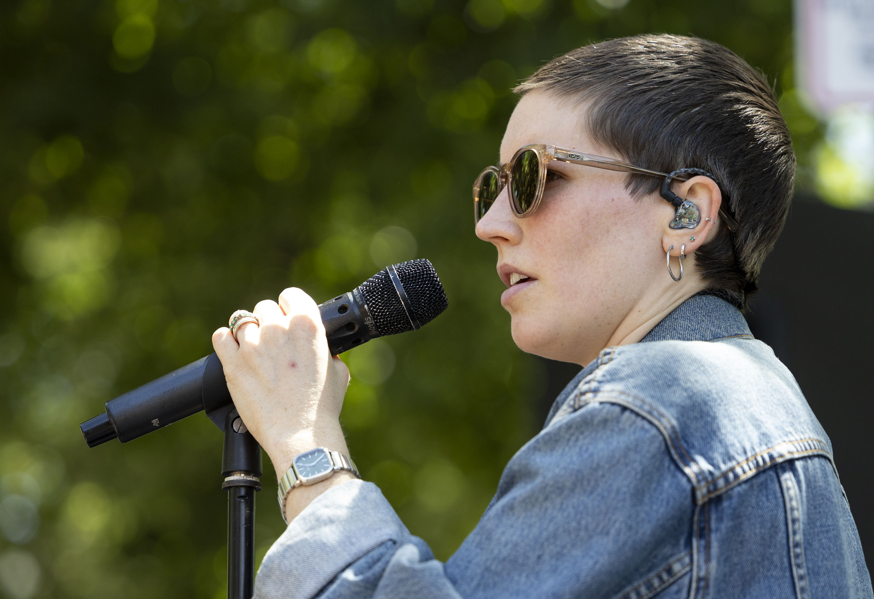 Shaed performs at the first Sonic Lunch concert of the summer - mlive.com