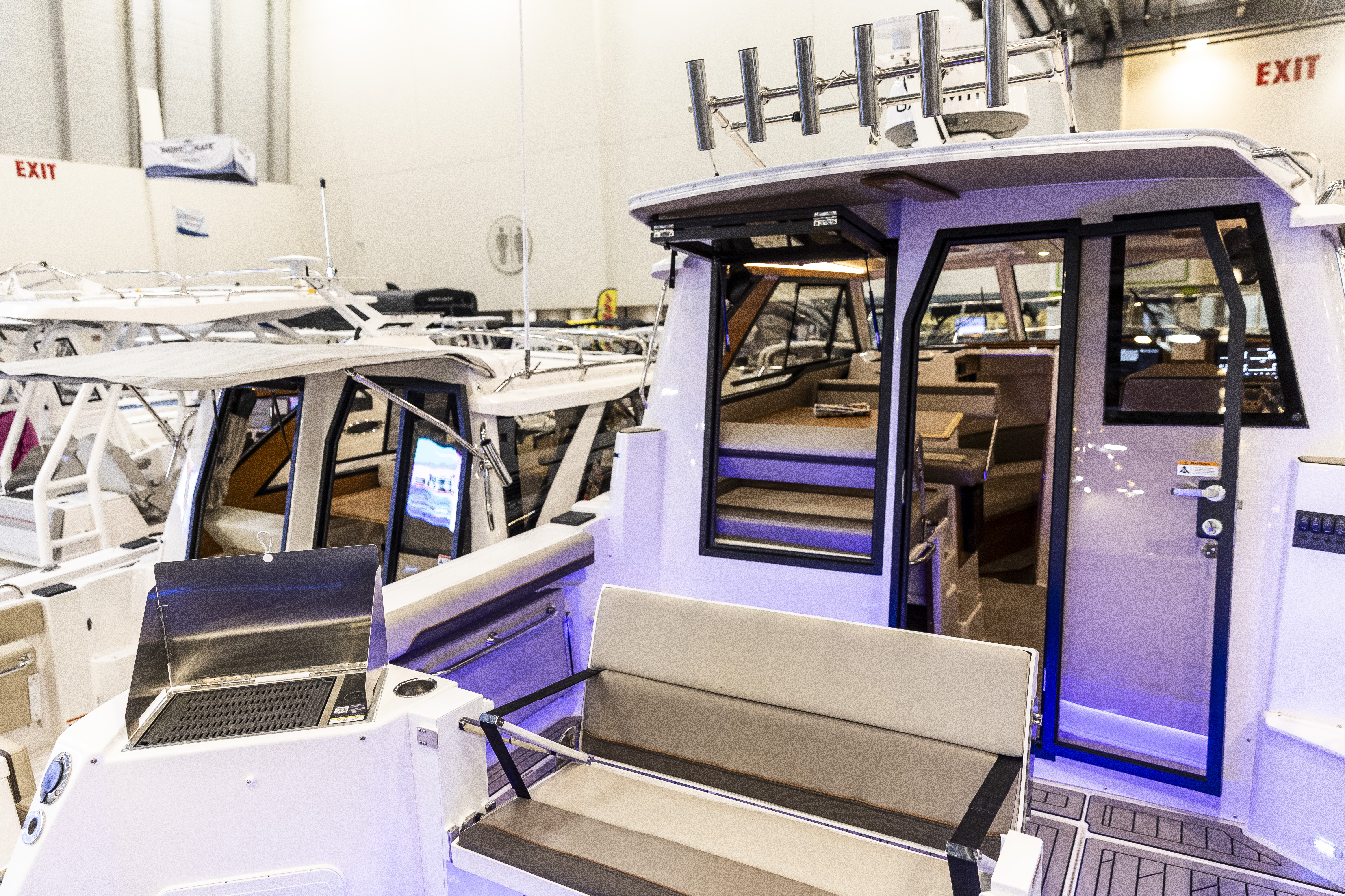 $1.8M luxury yacht earns ‘Queen of the Show’ at 2026 Grand Rapids Boat ...