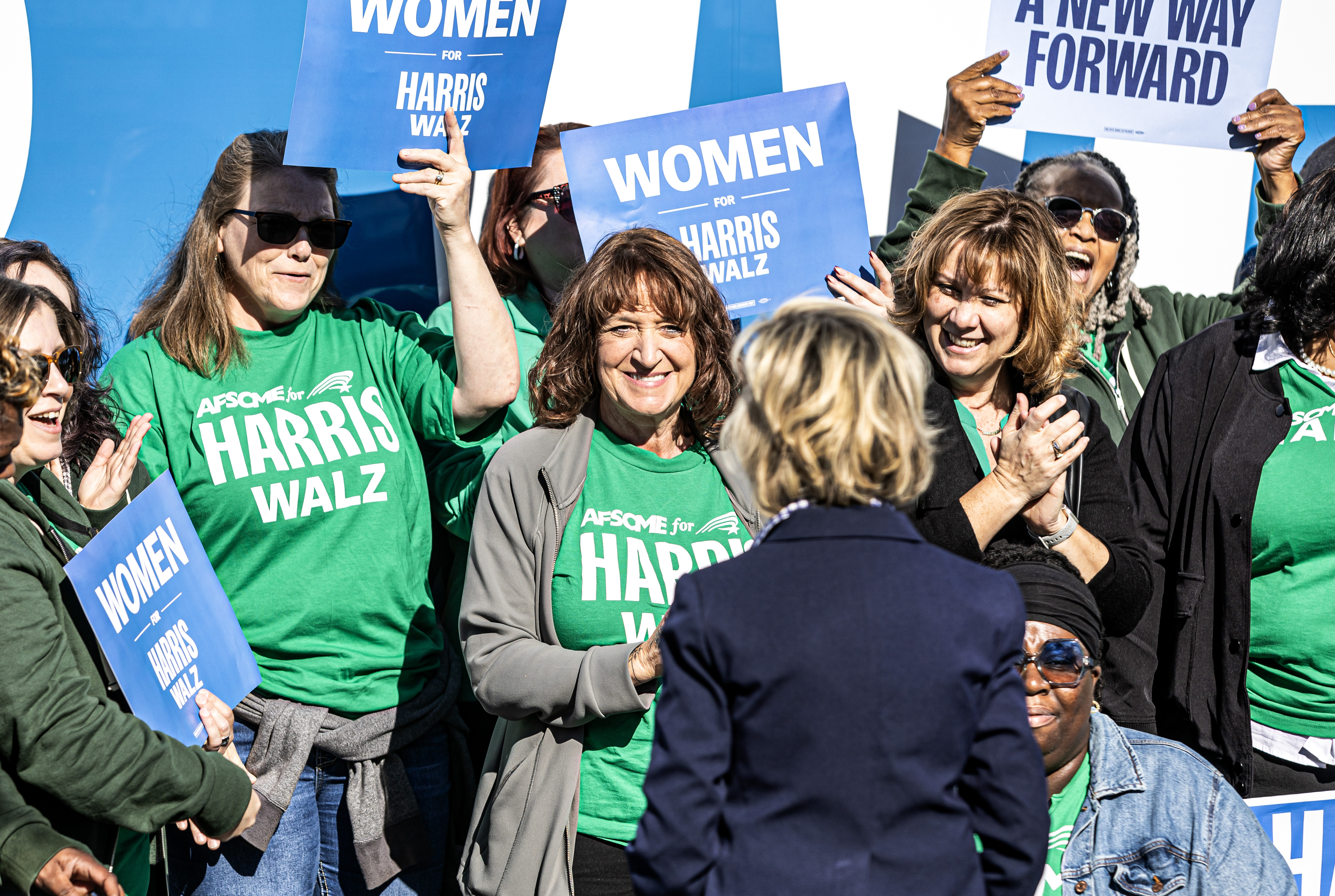 Minnesota First Lady Gwen Walz on campaign tour for Harris-Walz ...