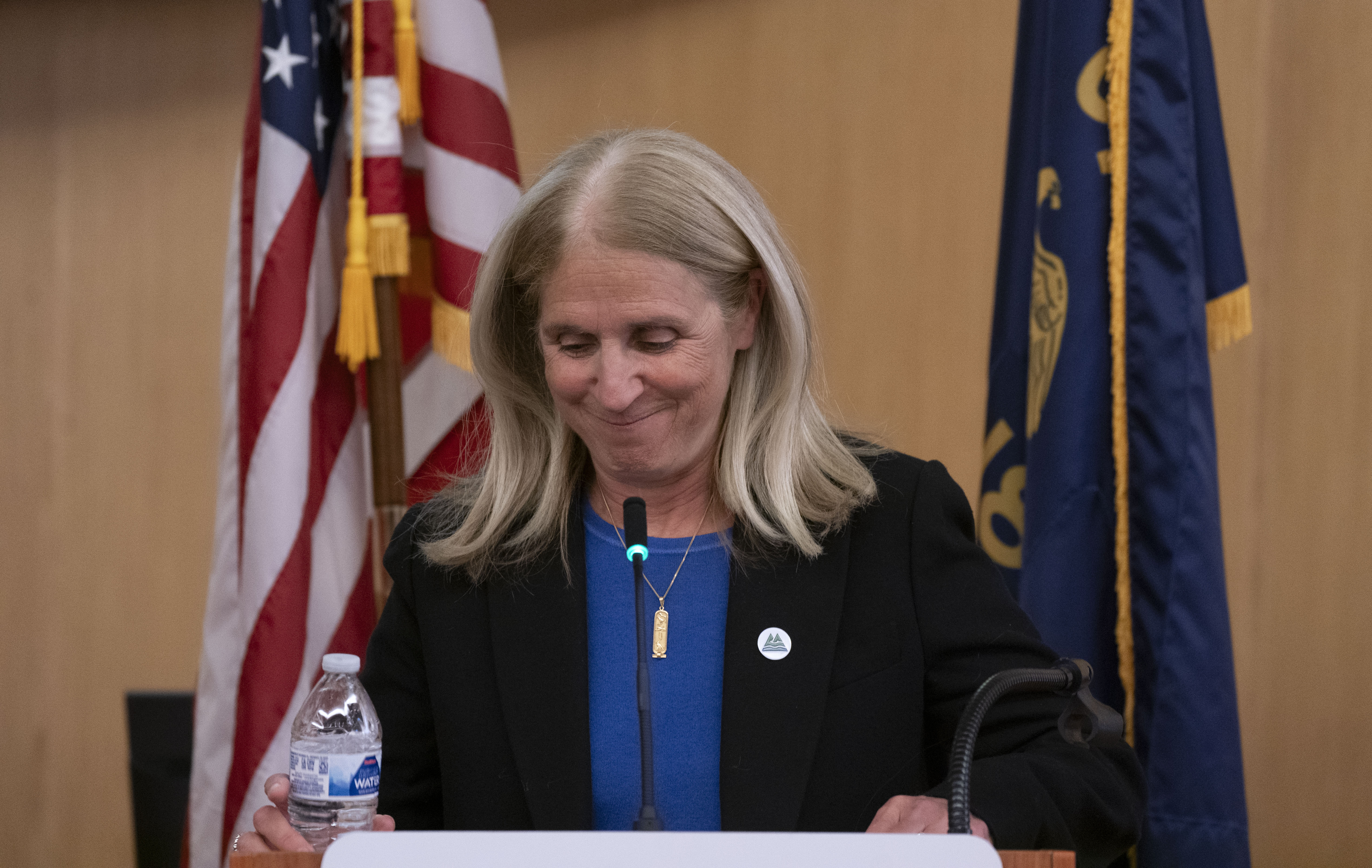 Newly elected Multnomah County Commissioners take oath of office ...