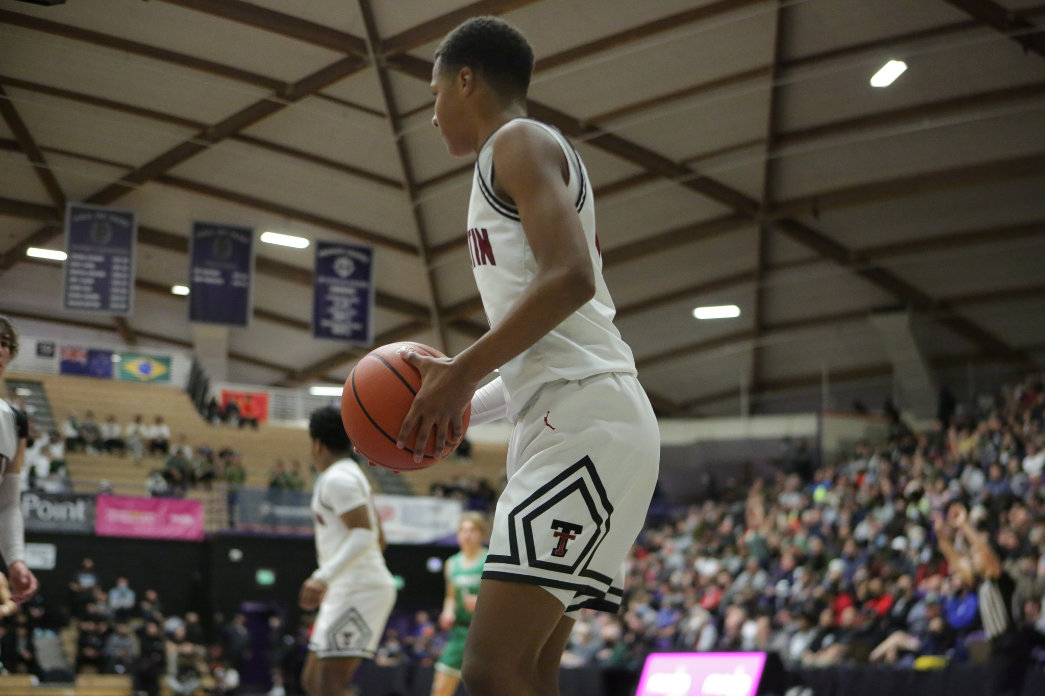 OSAA 6A boys basketball: Tualatin vs West Linn - oregonlive.com