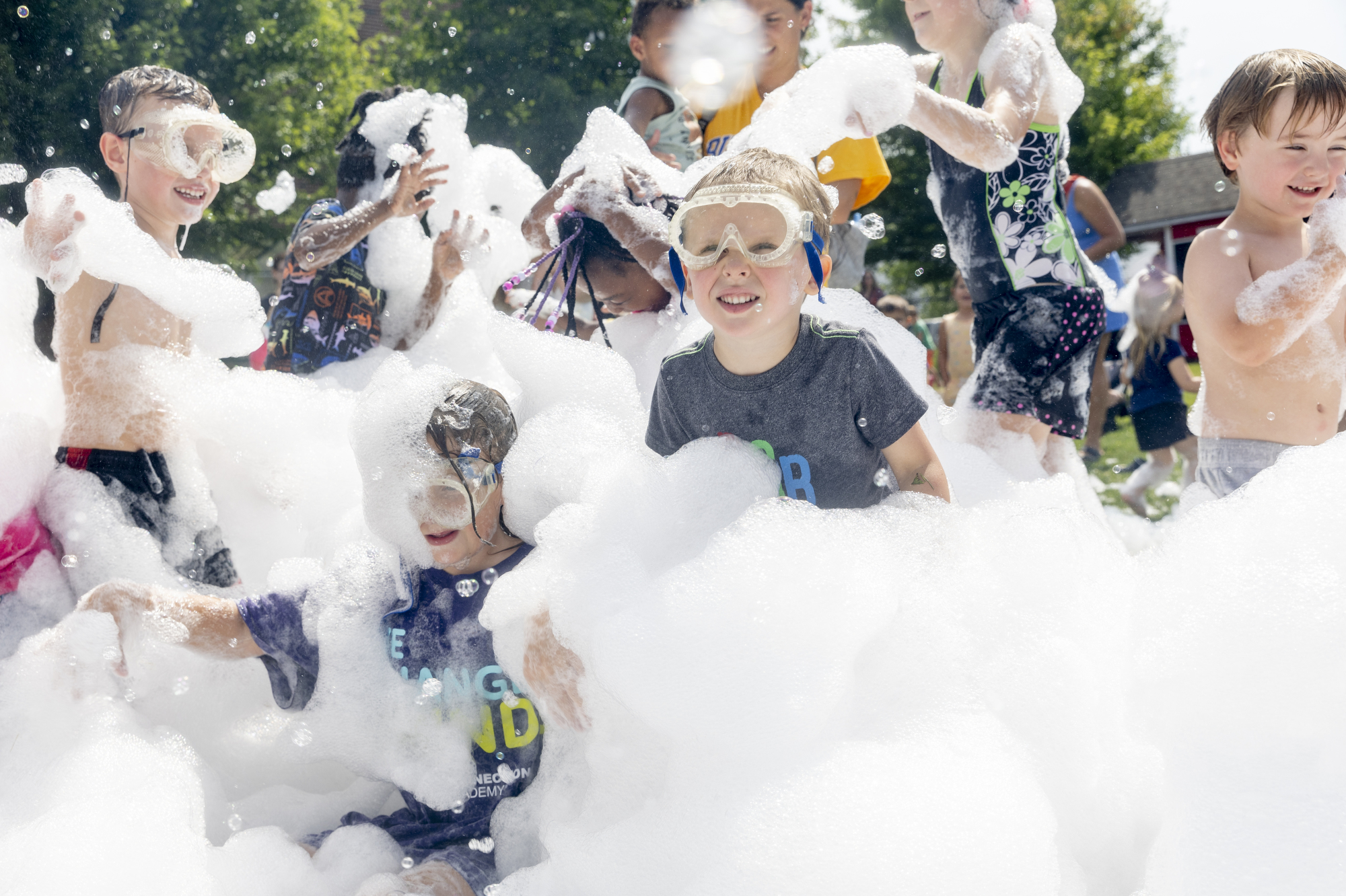 Hundreds of children enjoy Messy Play Day at Flint Children's Museum ...