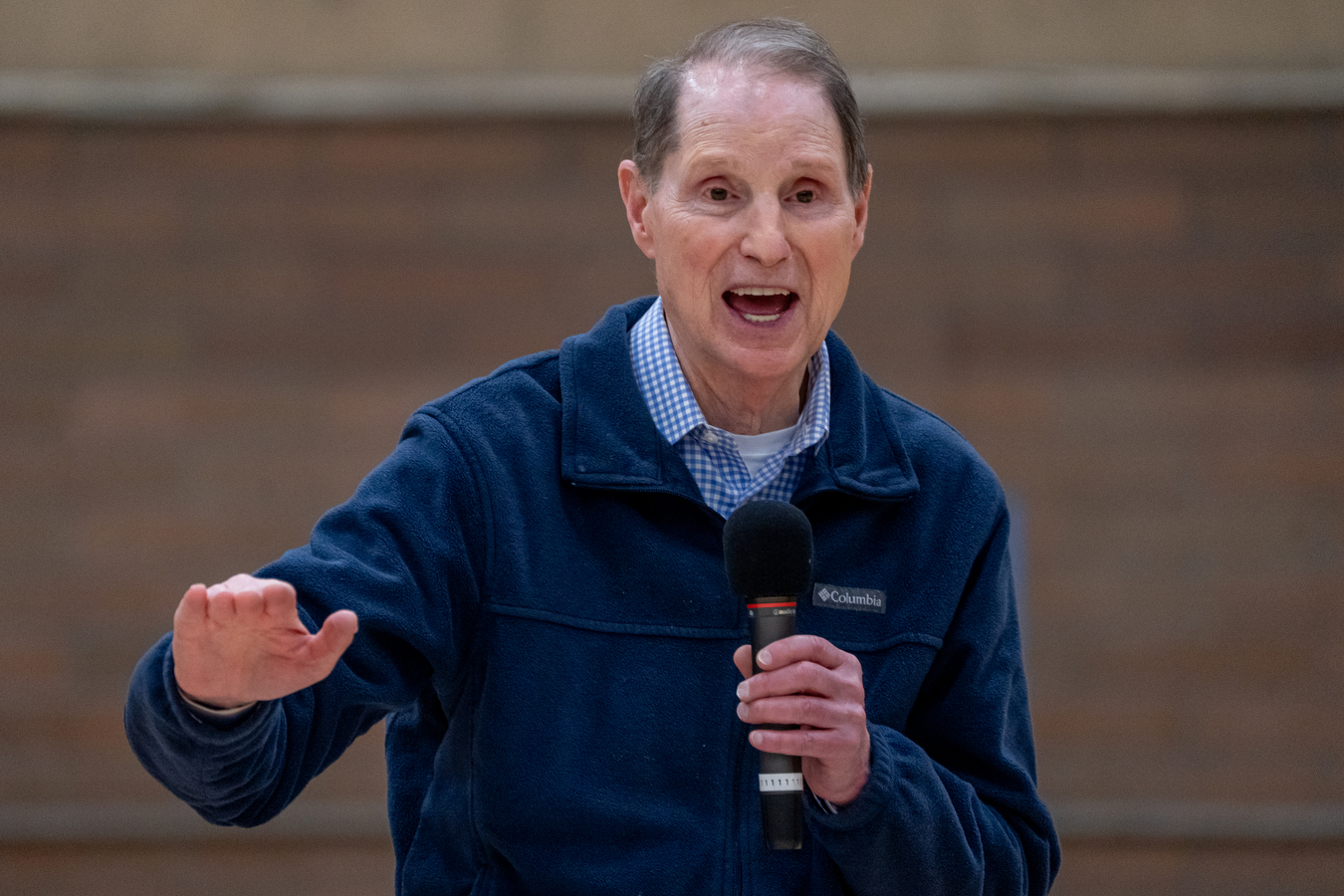 Rep. Janelle Bynum and Sen. Ron Wyden town hall in Oregon City - oregonlive.com