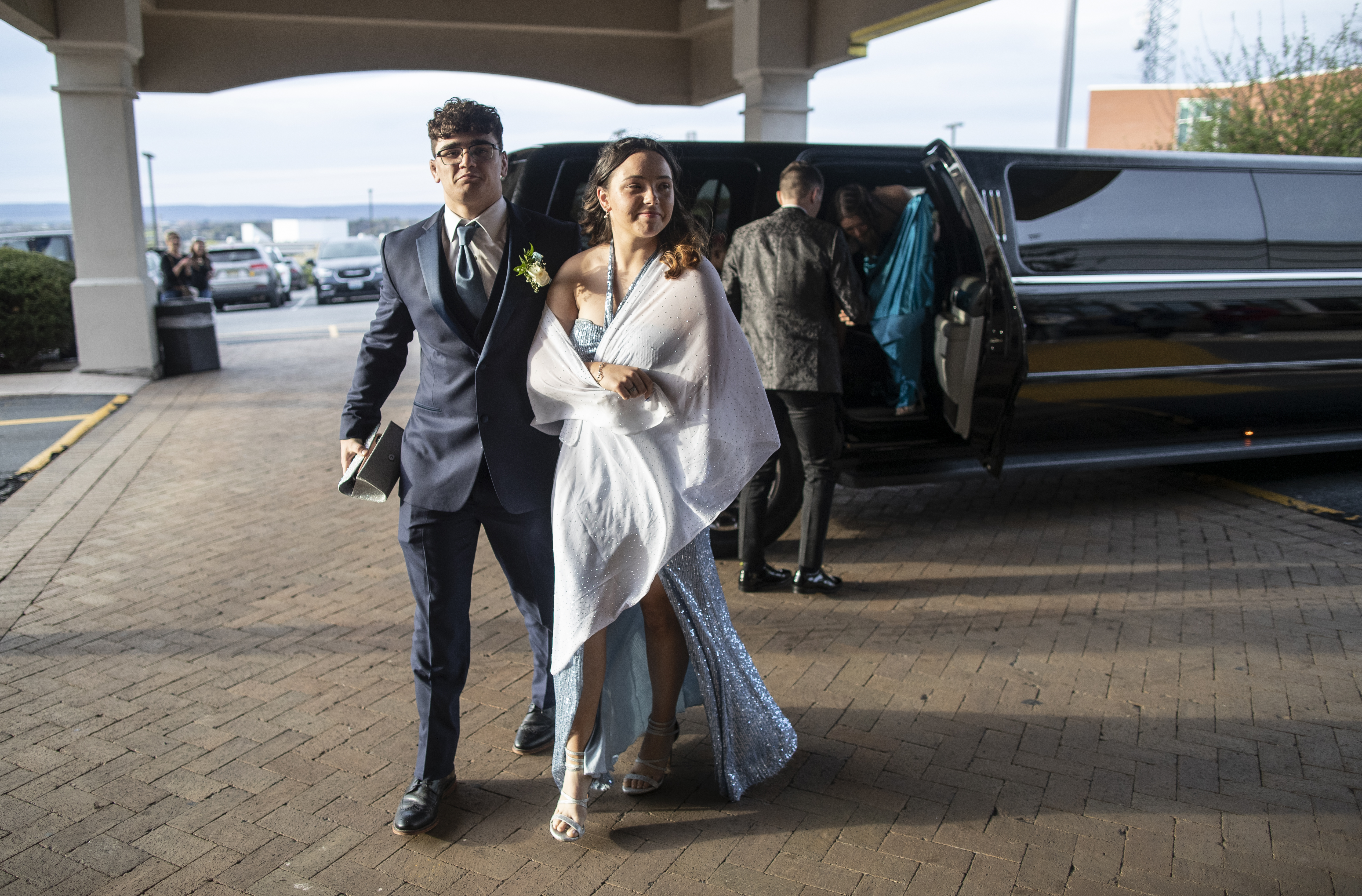 The 2022 Bishop McDevitt high school prom - pennlive.com