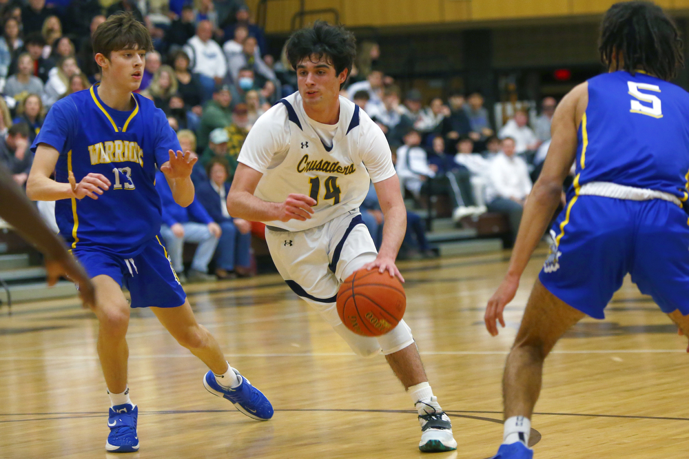 Wilson boys basketball plays Notre Dame in 2022 Colonial League ...