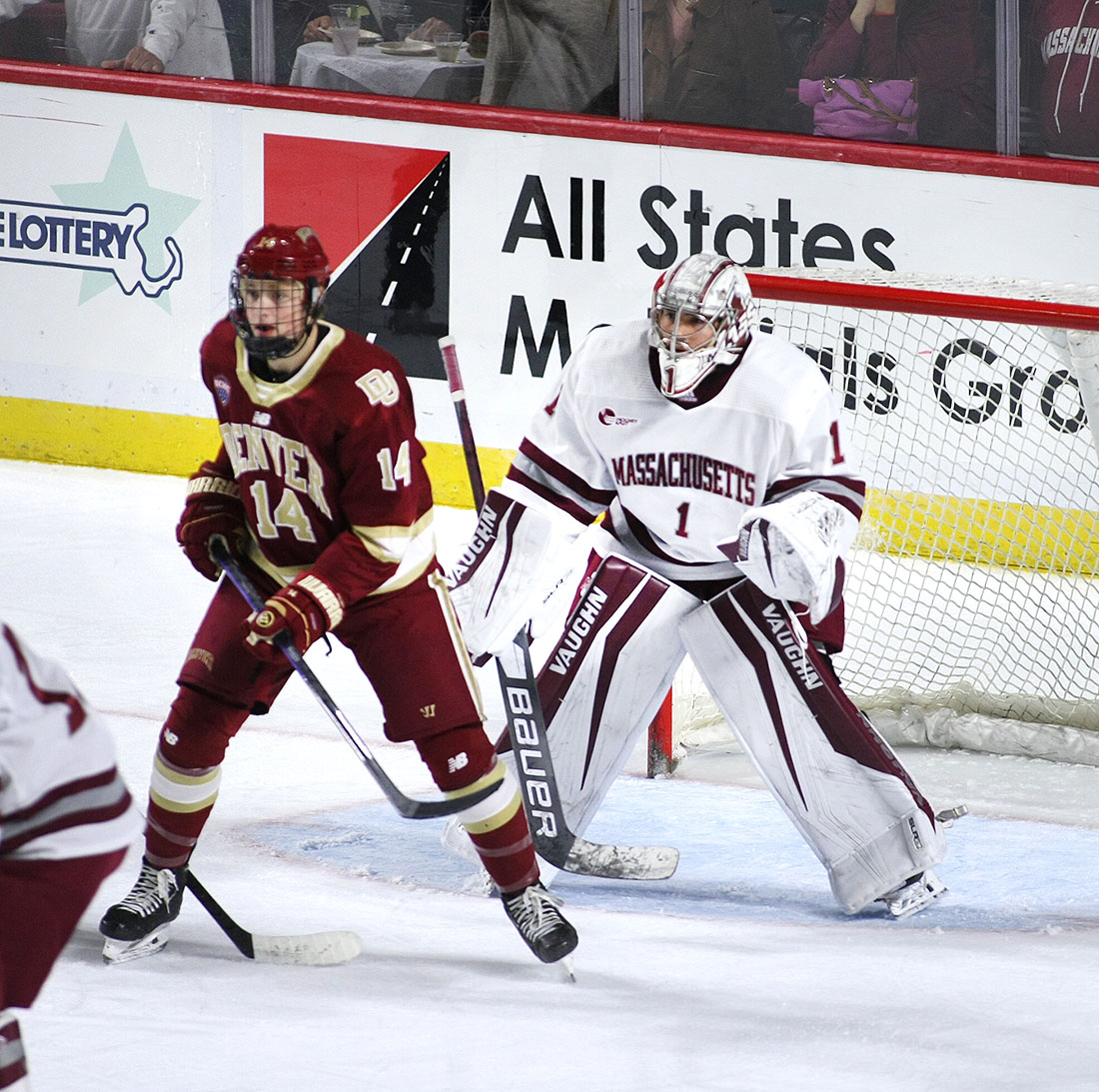 UMass Hockey vs Denver 10/15/22 - masslive.com