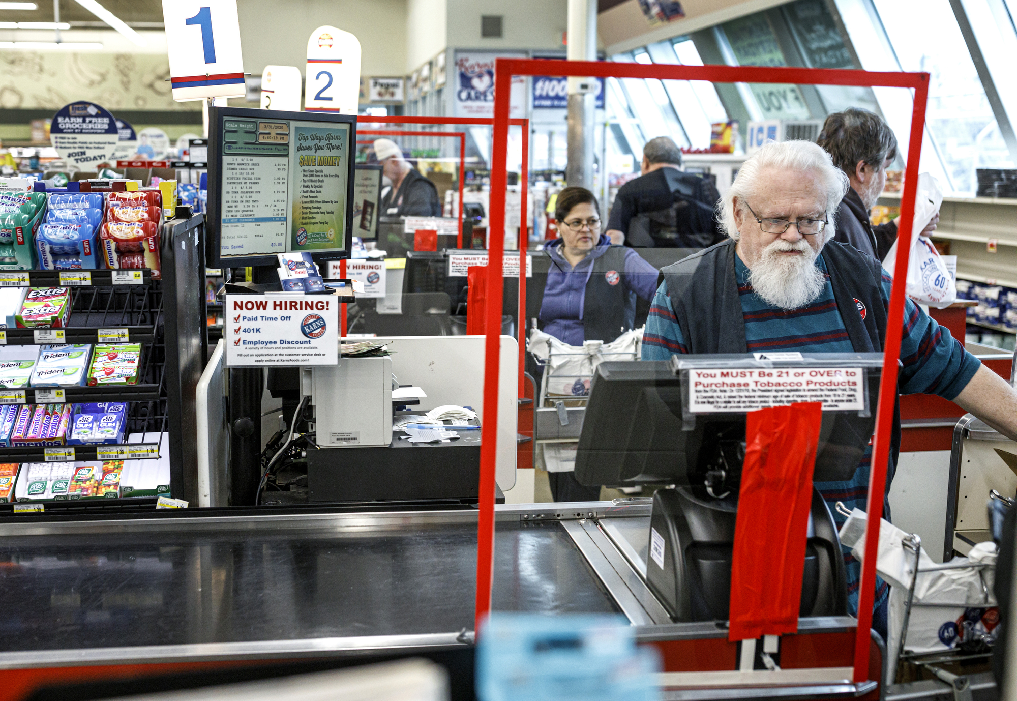Grocery stores install social distancing devices - pennlive.com