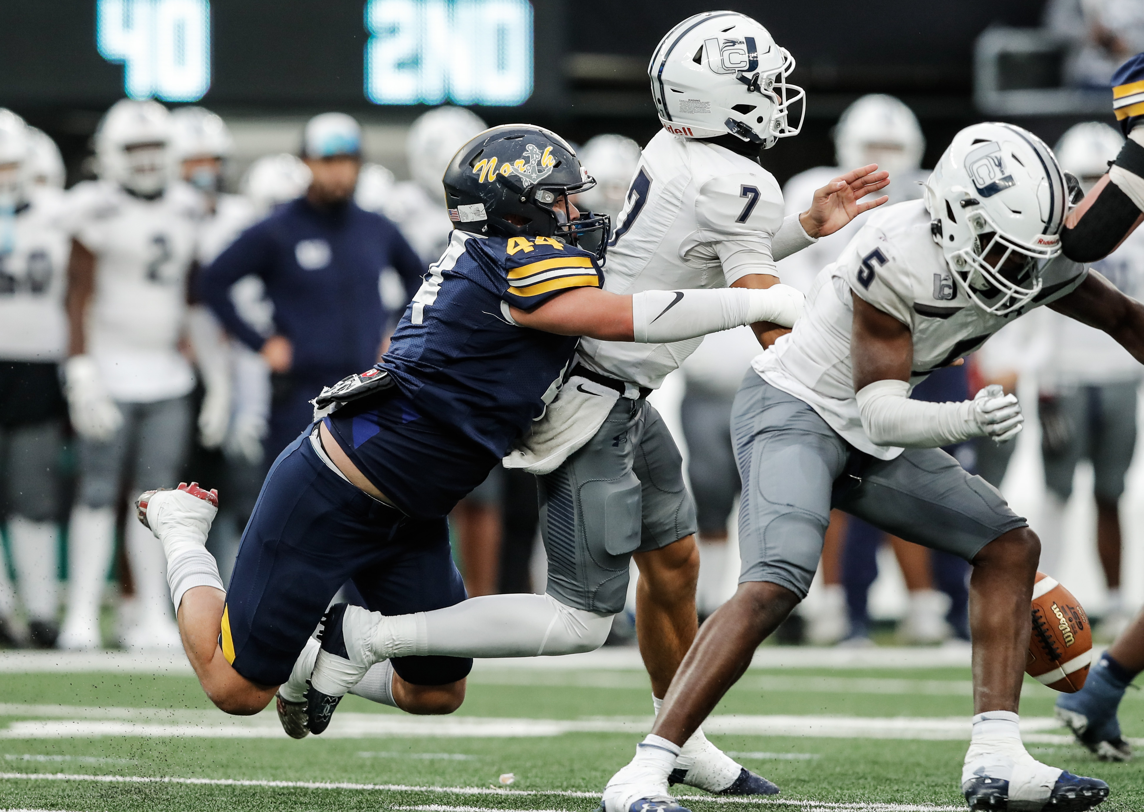 Football: NJSIAA Group 5 Championship, Toms River North vs. Union City ...
