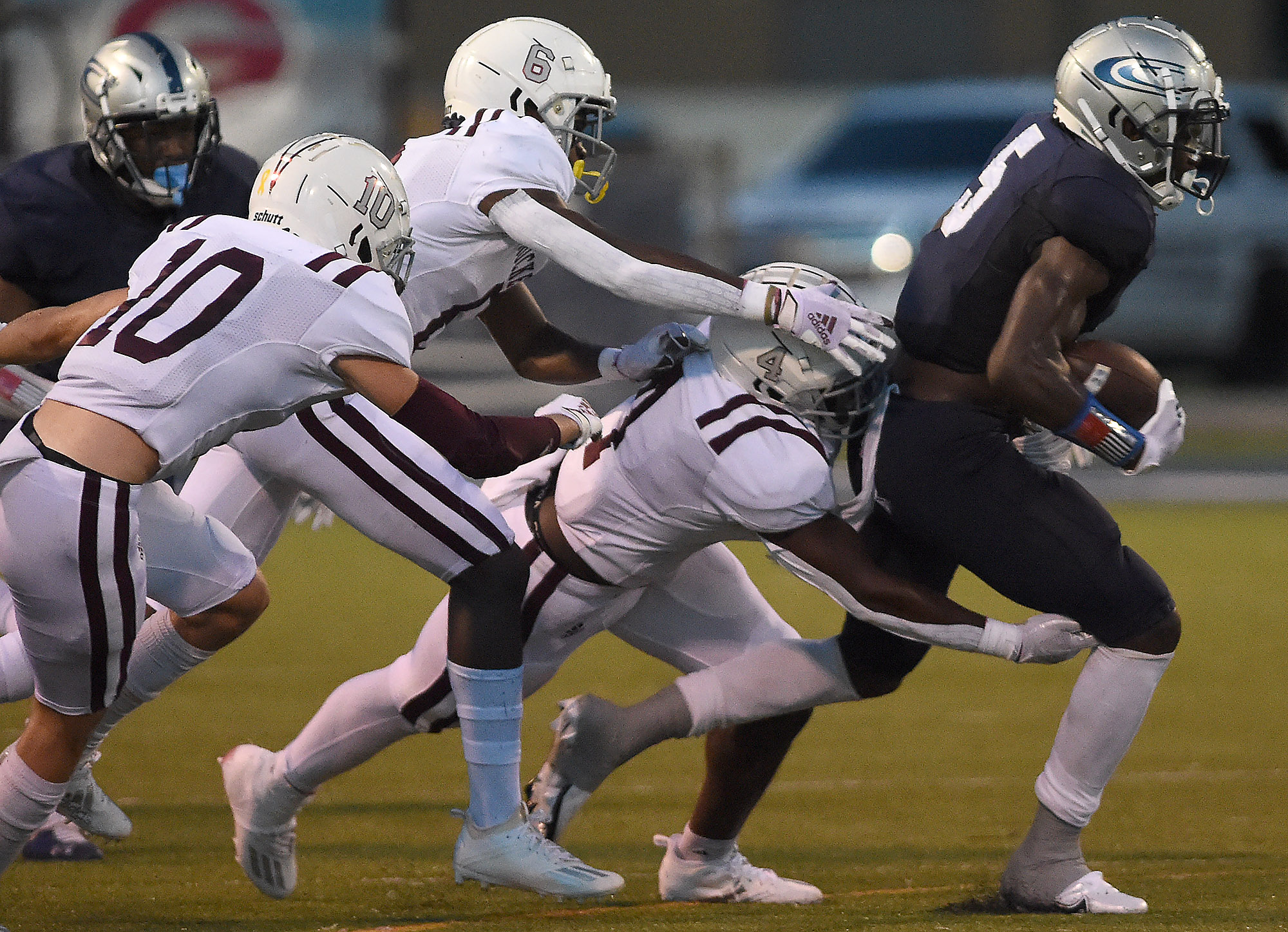 Gardendale vs. Clay-Chalkville football - al.com