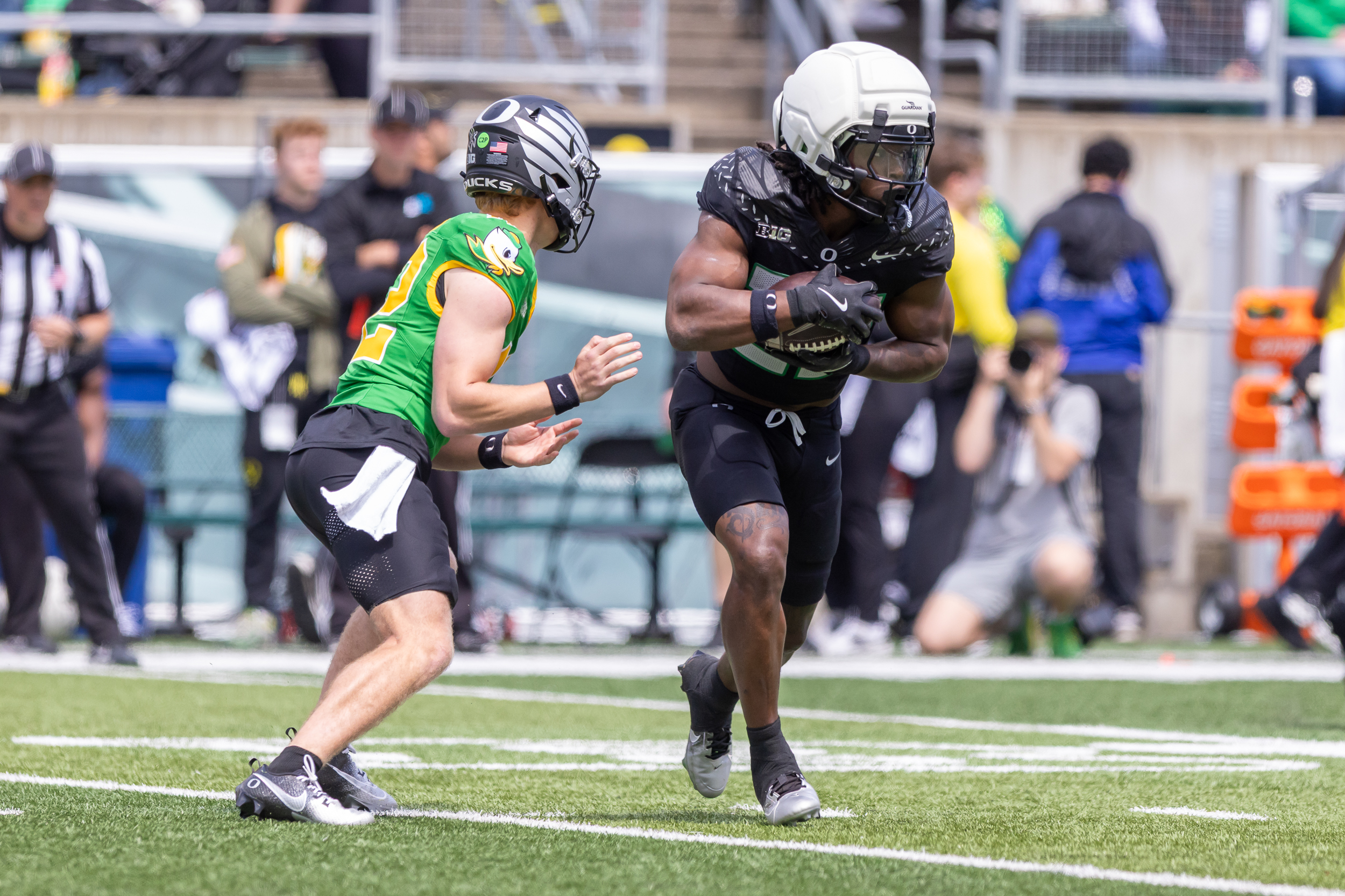 Oregon Ducks spring football game 2025 - oregonlive.com