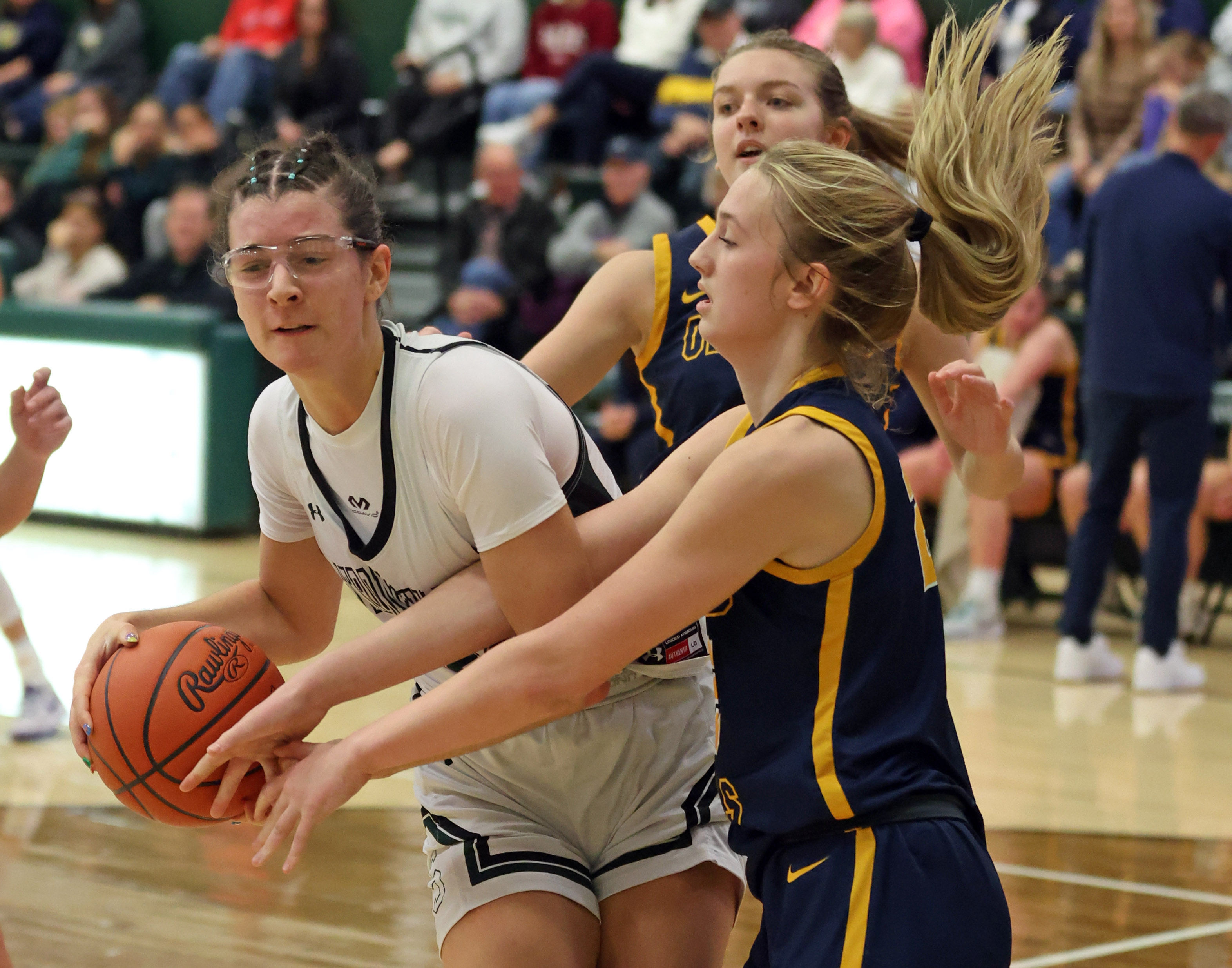 Girls high school hoops: Olmsted Falls at Strongsville, January 9, 2025 ...