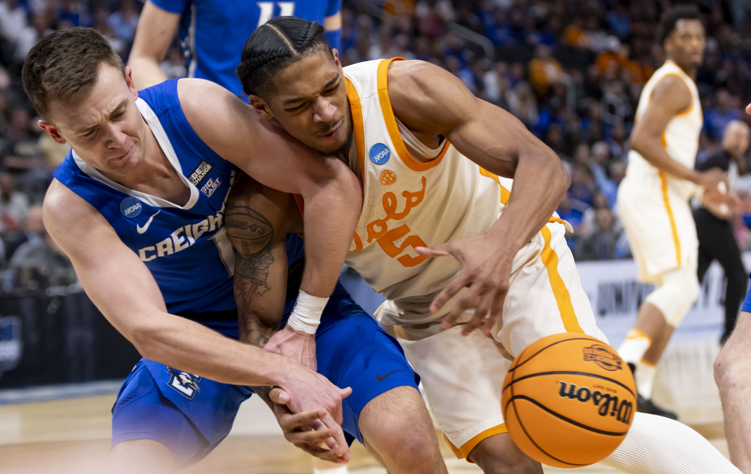 See photos as Tennessee basketball defeats Creighton in NCAA Tournament ...