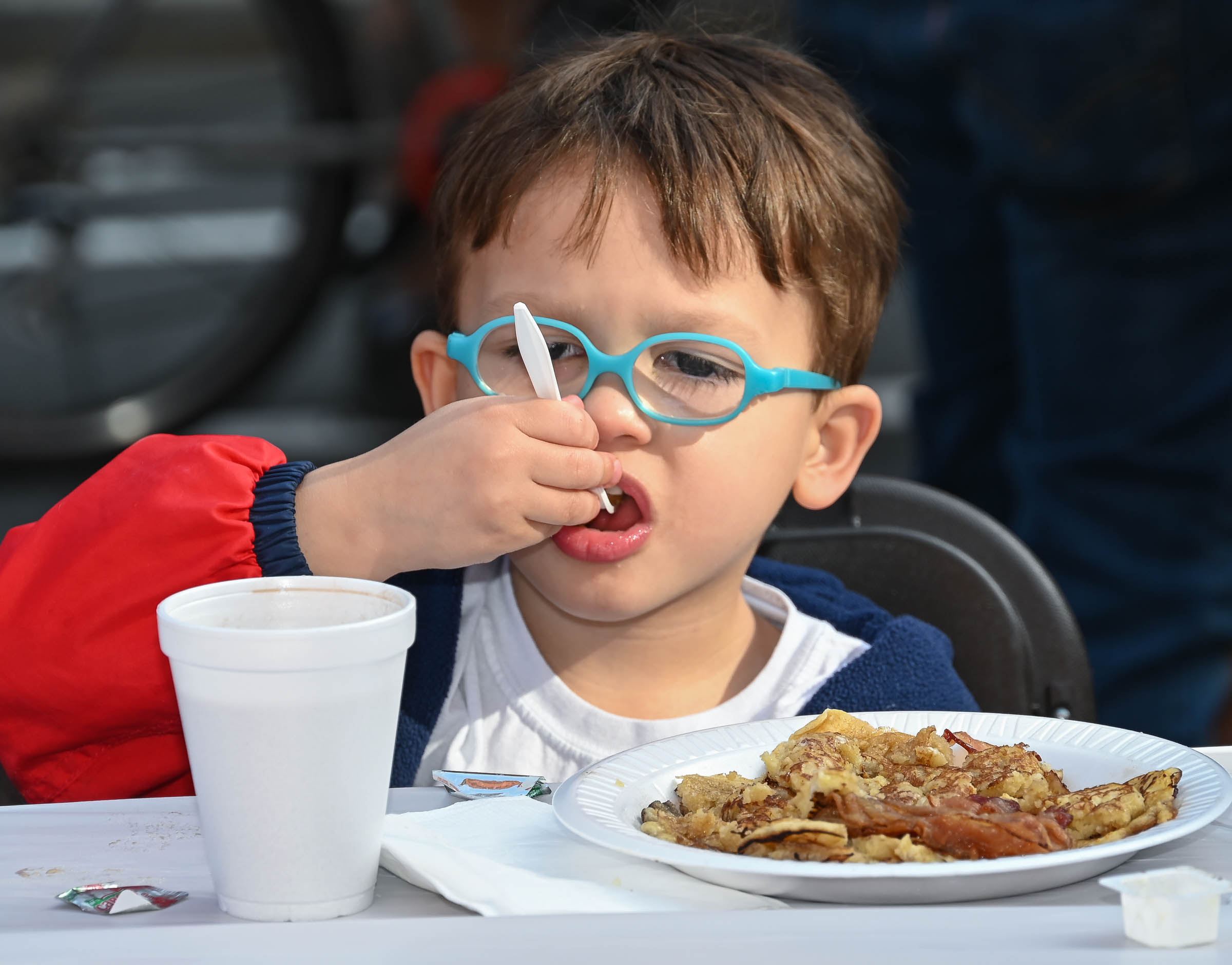 World’s Largest Pancake Breakfast draws thousands downtown - masslive.com