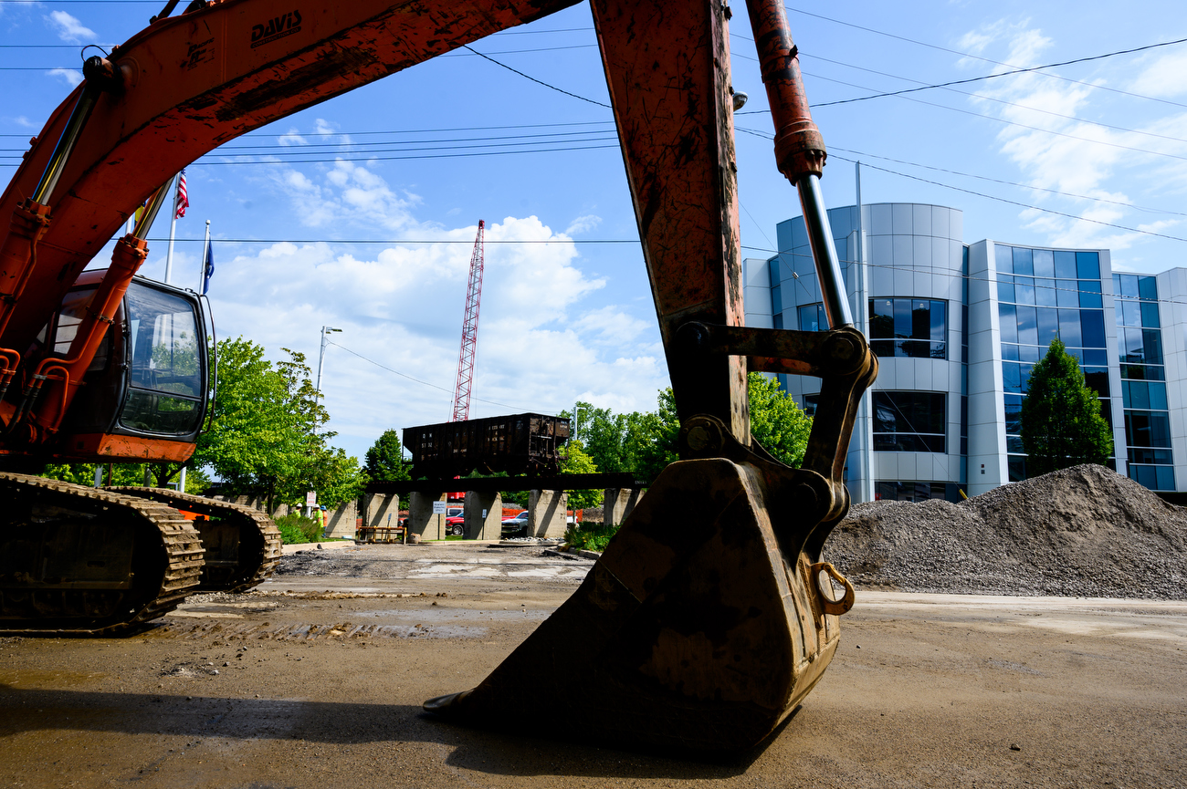 Culverts complete, pedestrian tunnel under construction near Argo Dam ...