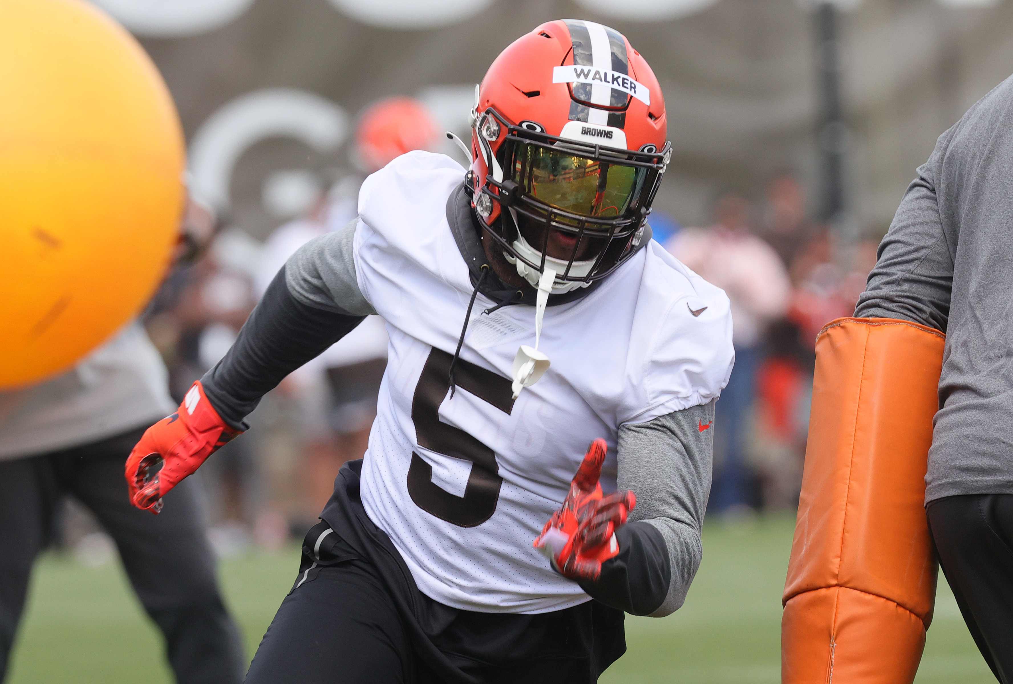 Cleveland Browns linebacker Anthony Walker Jr., 2022-2023 season ...