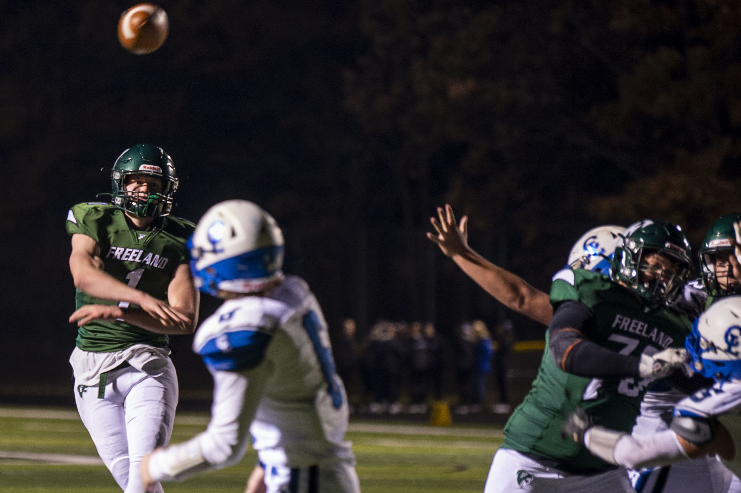 Freeland football faces Croswell-Lexington in quarterfinal - mlive.com