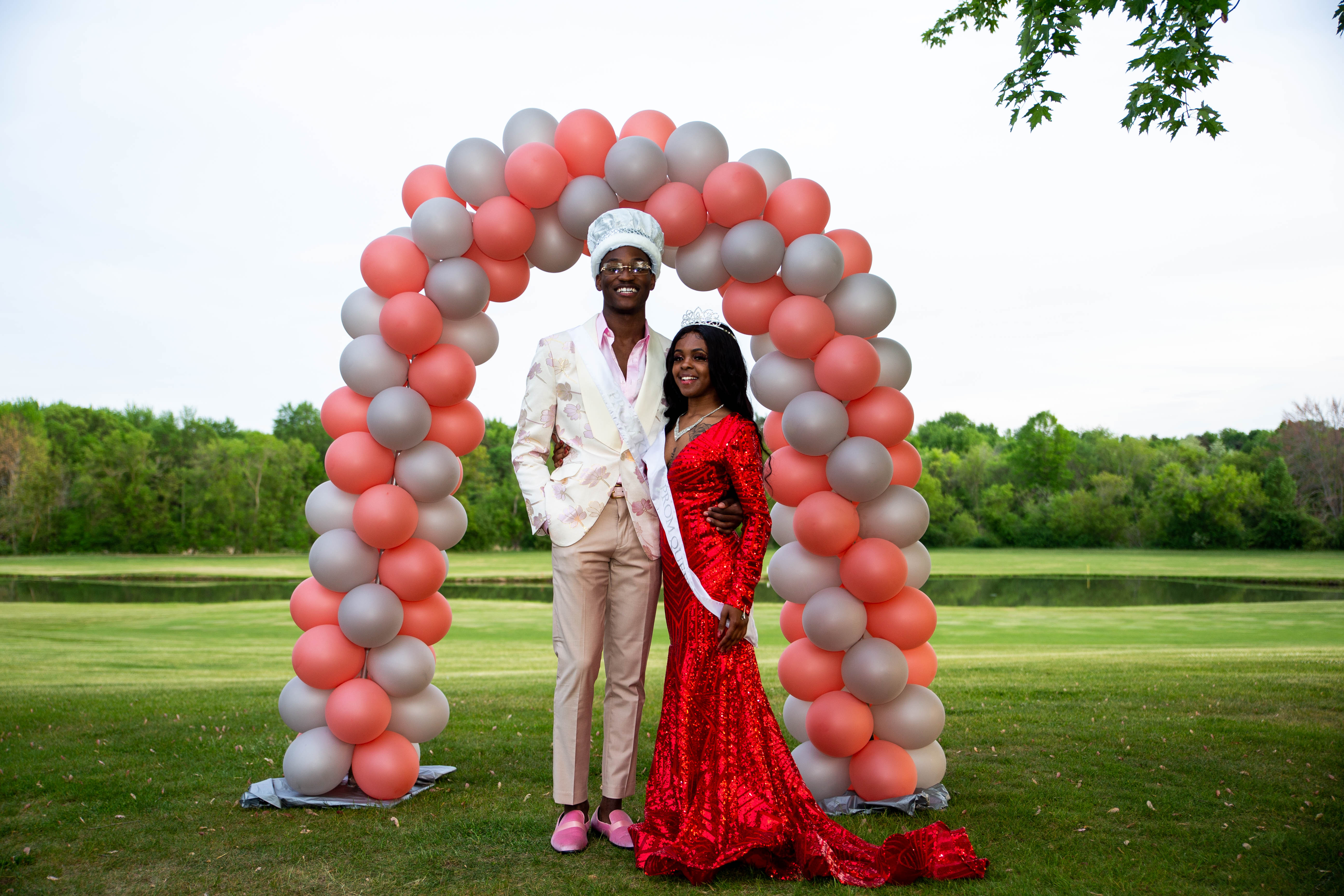 Saginaw Arthur Hill celebrates senior prom - mlive.com
