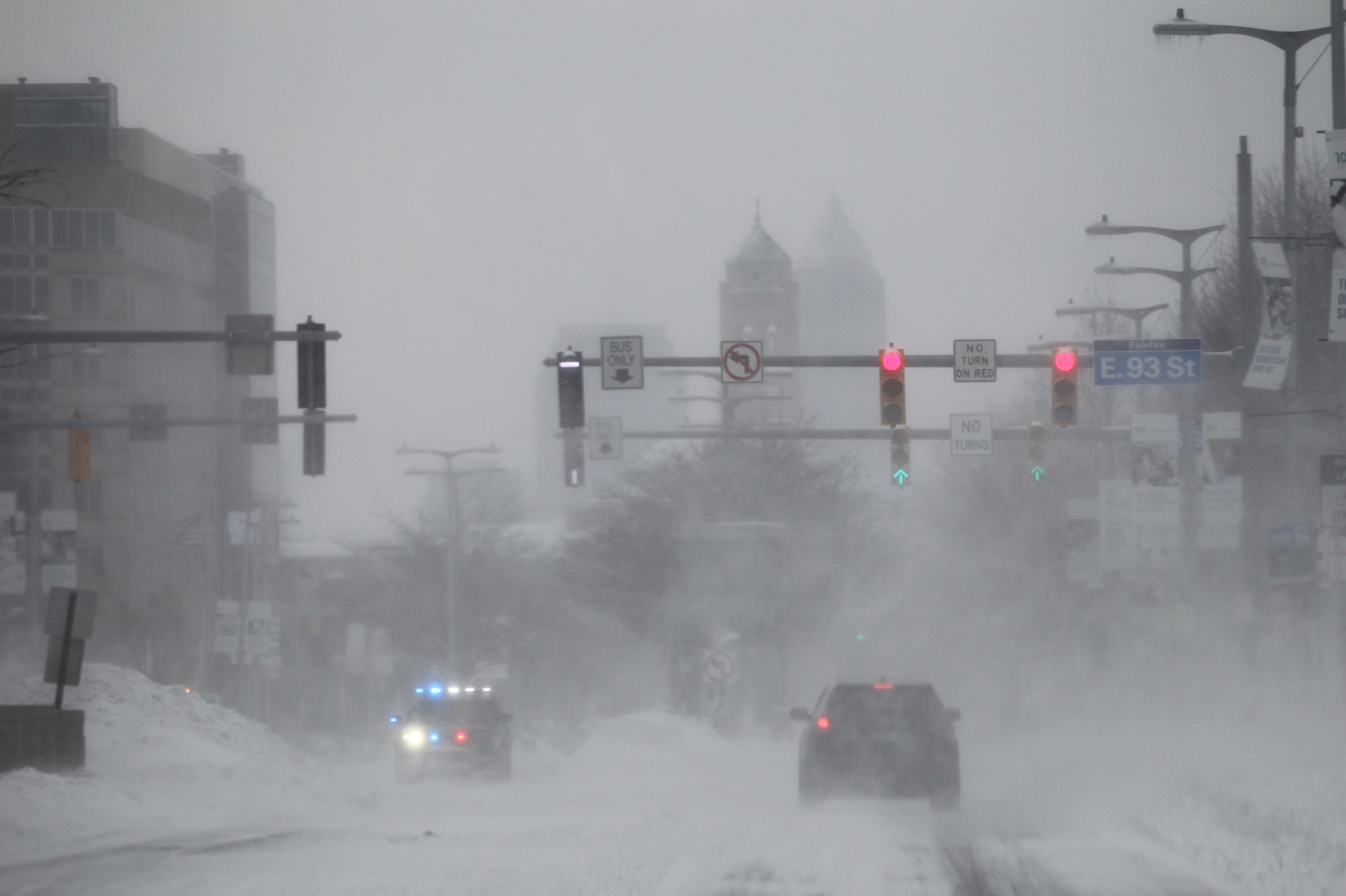 Heavy snowfall hits NE Ohio, Midwest - cleveland.com