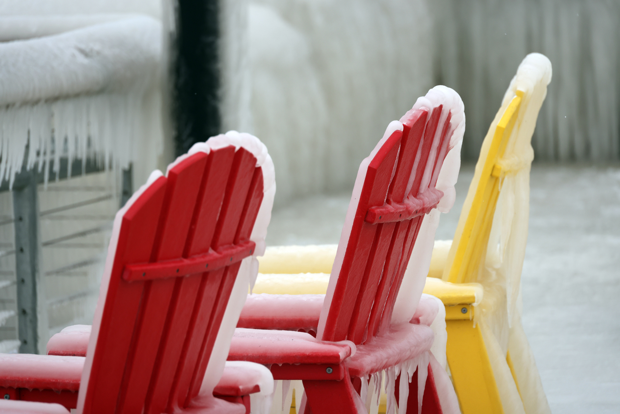 Ice along the Lake Erie shoreline - cleveland.com