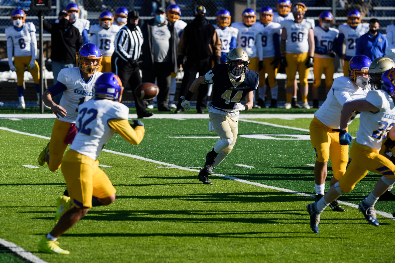 Chelsea vs. Flint Kearsley regional final football - mlive.com