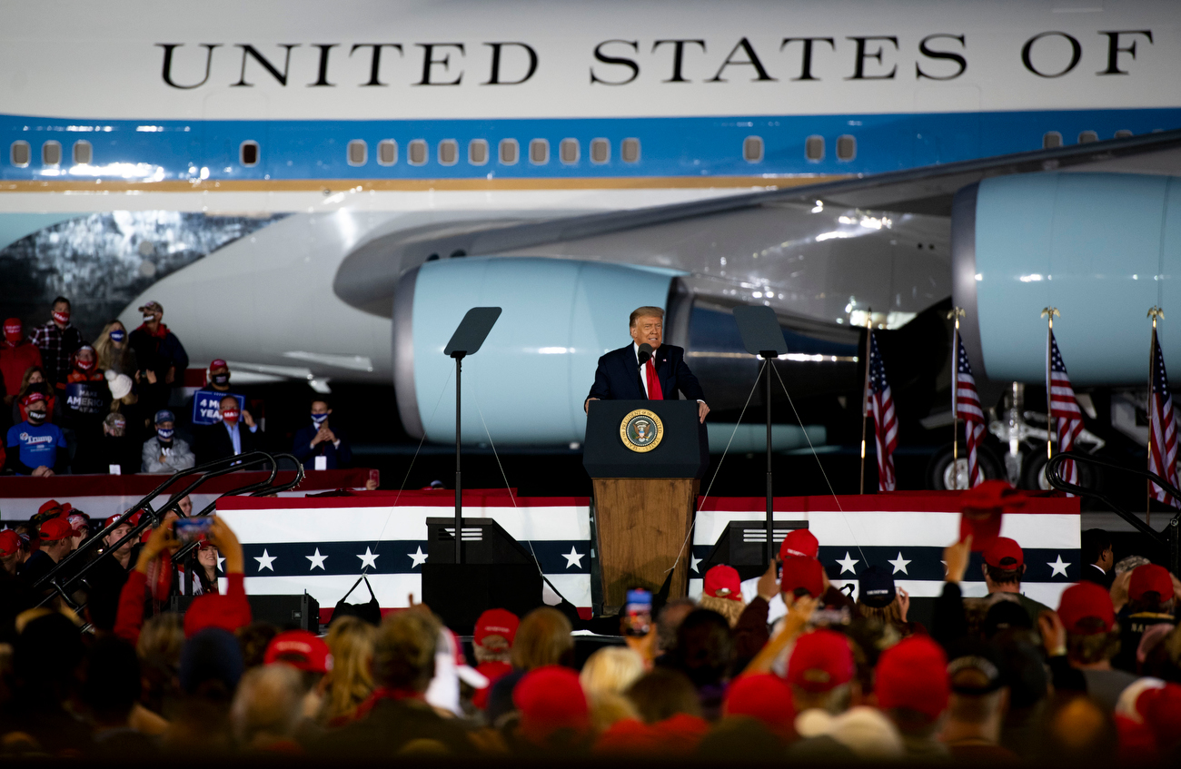 President Donald Trump campaigns in Freeland Michigan - mlive.com